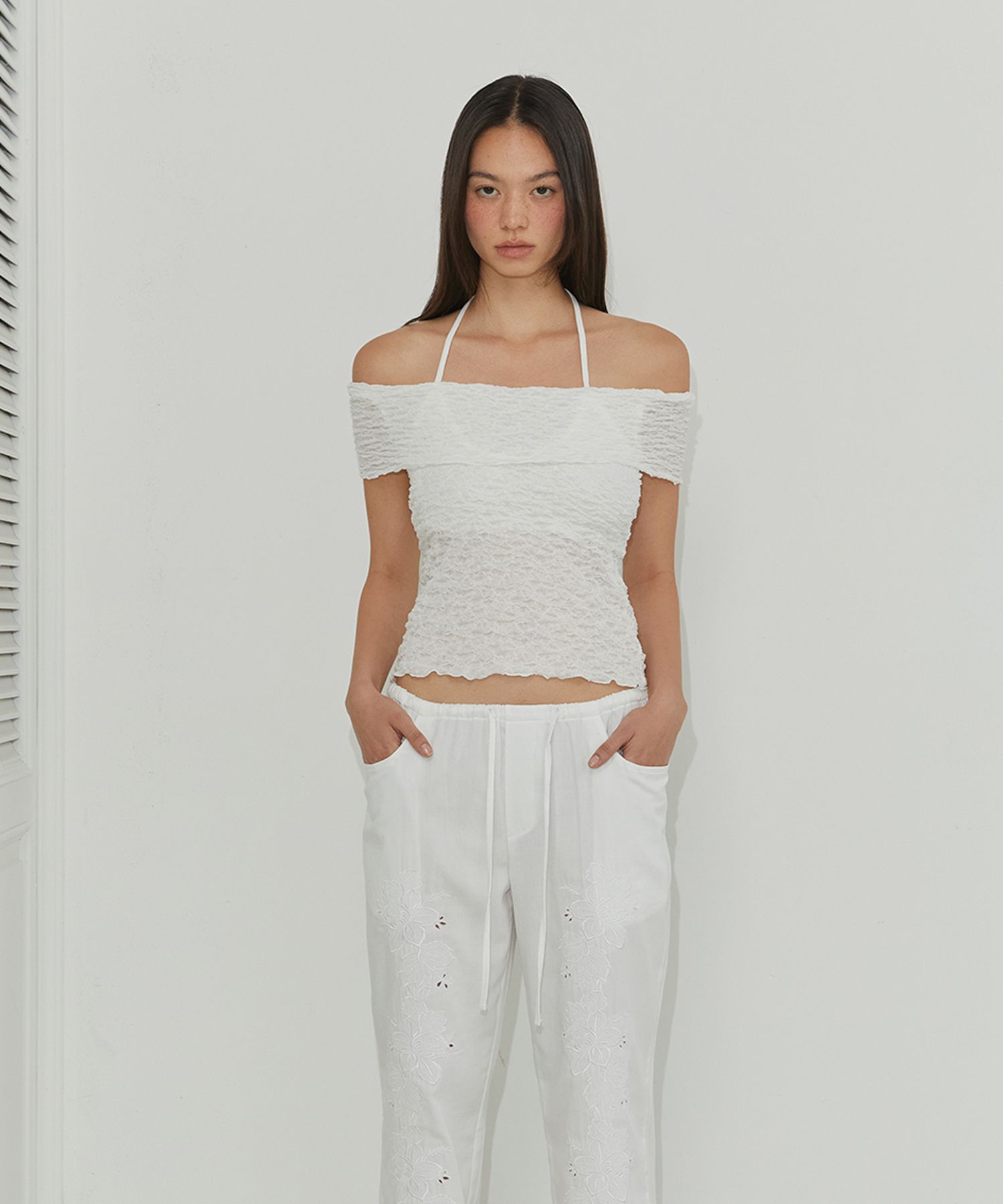 MUSINSA | MORE THAN PARADISE LACE HALTER LAYER TOP / IVORY