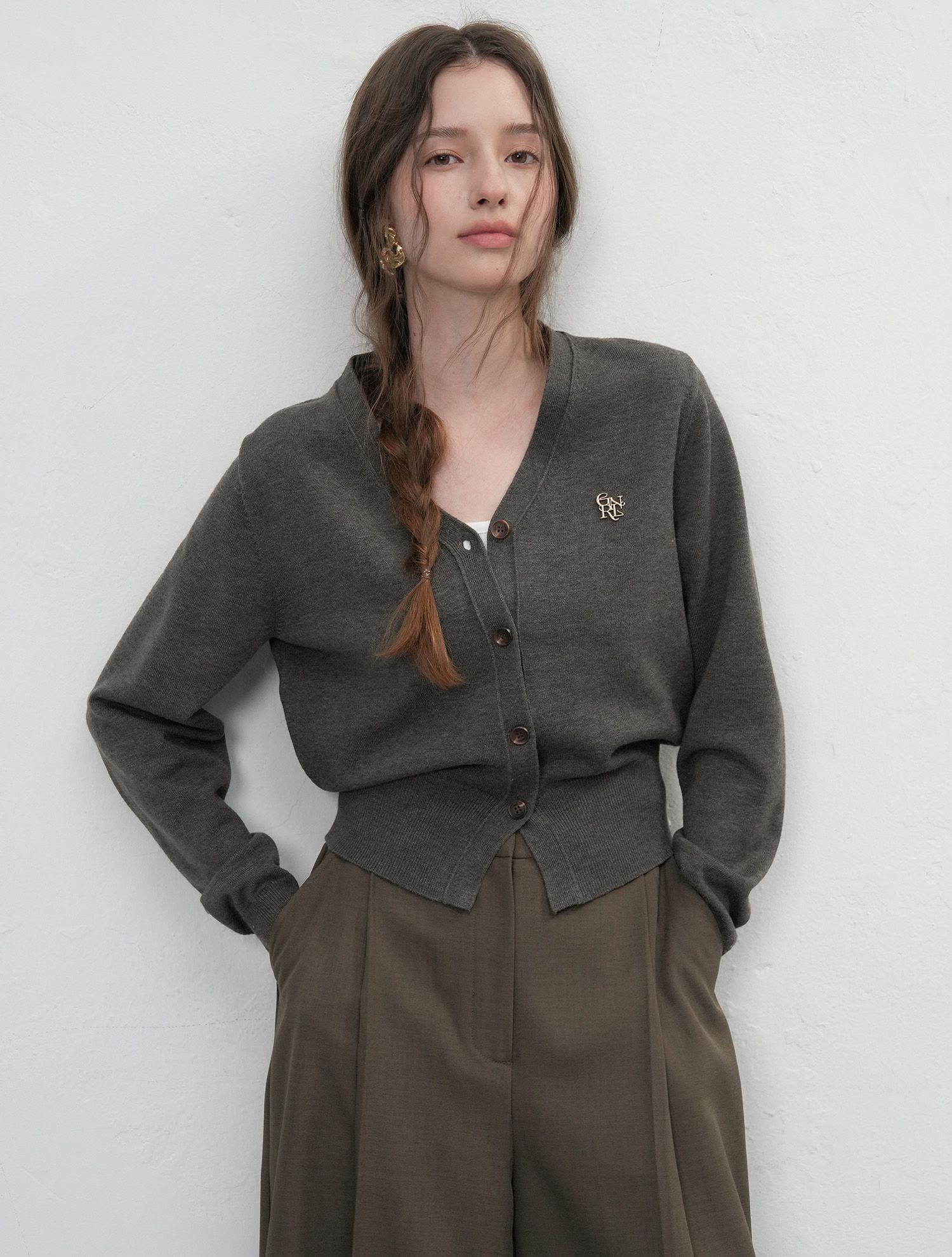 MUSINSA公式 | GENERAL IDEA GNRL Essential Cardigan [CHARCOAL] / WBD3L04503