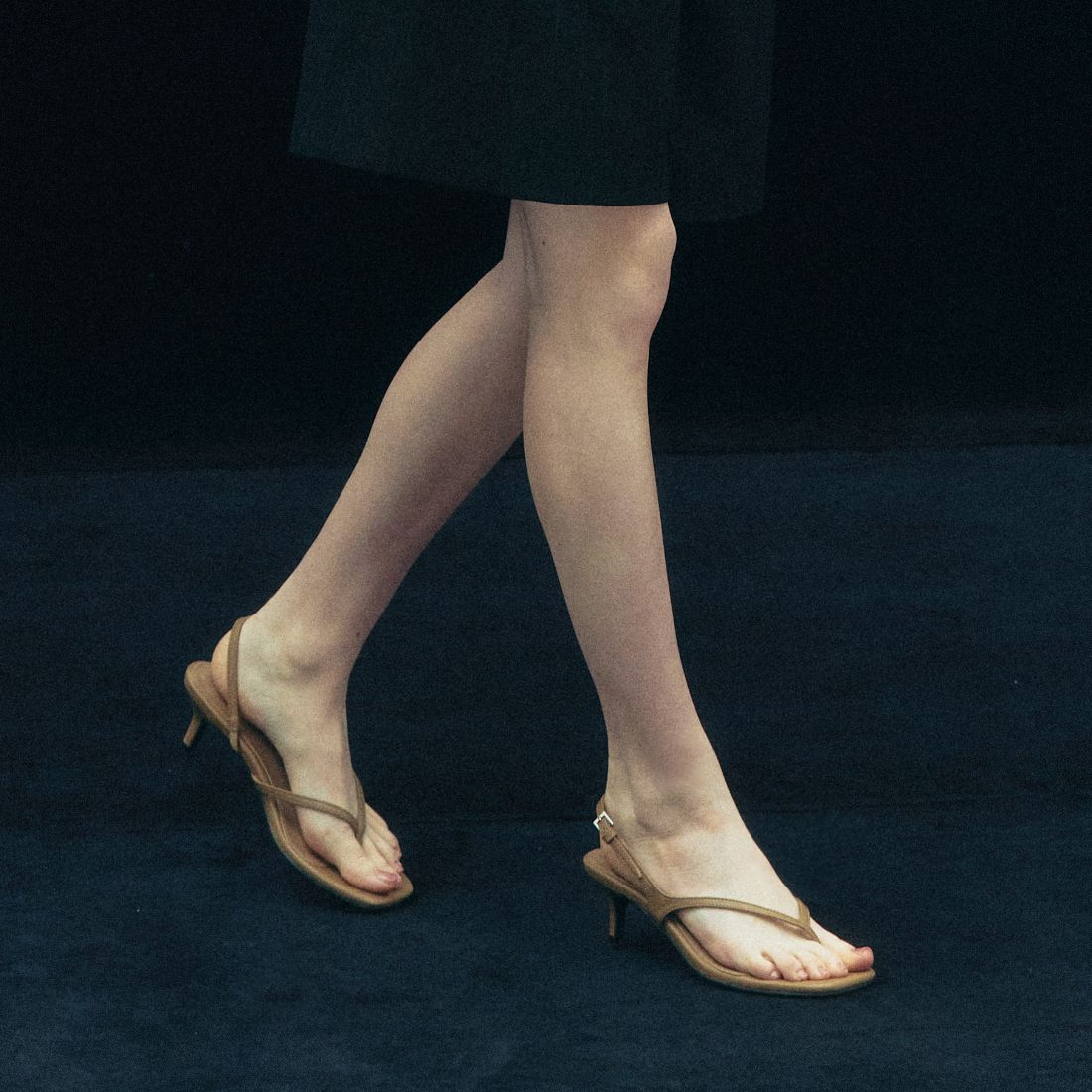 MUSINSA | KOMOREBI MUSEUM KM232 Handmade Square Toe Thin Strap Flip ...