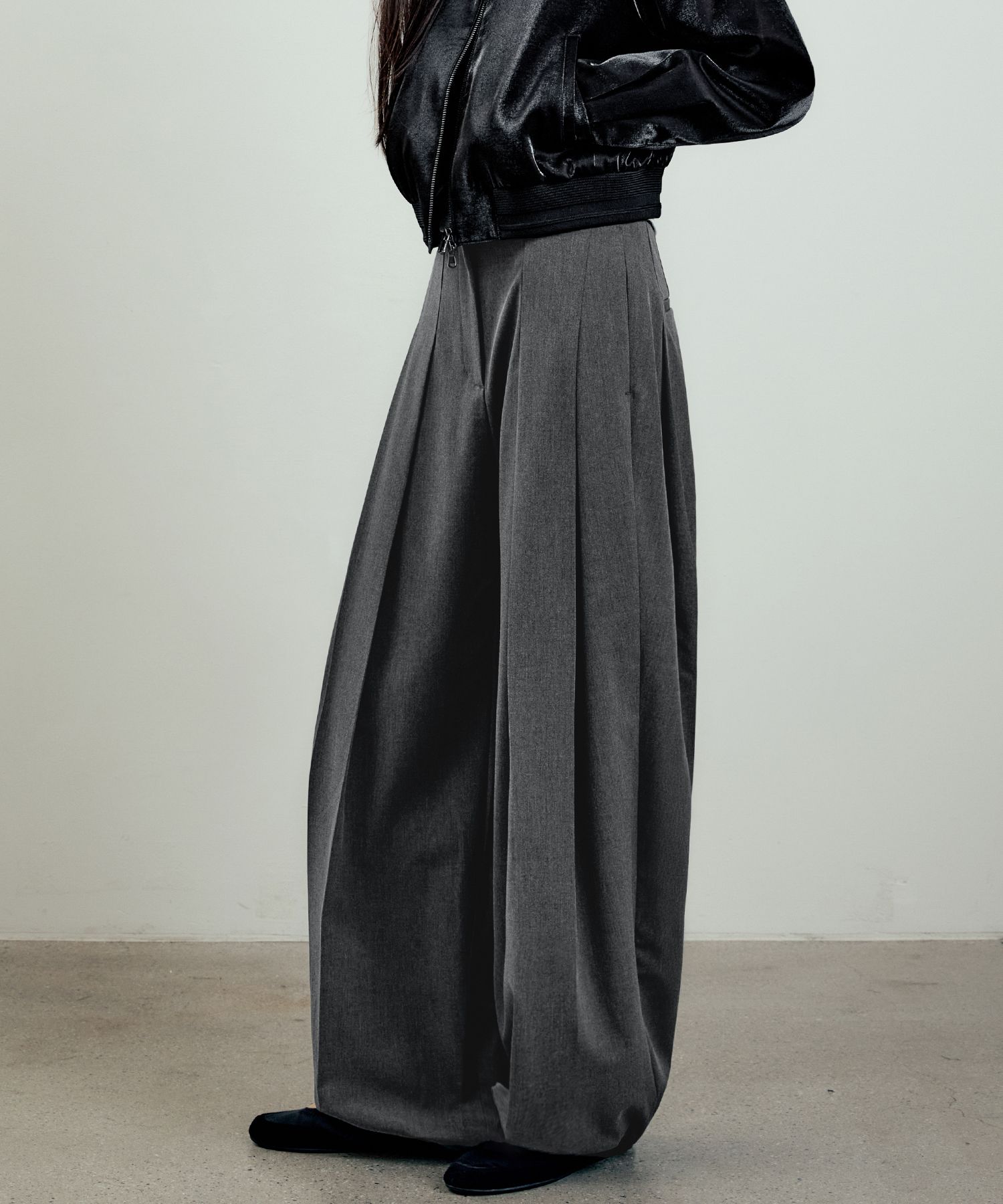MUSINSA | LMOOD (W) Kendo Two Way Wide Slacks Mid Gray