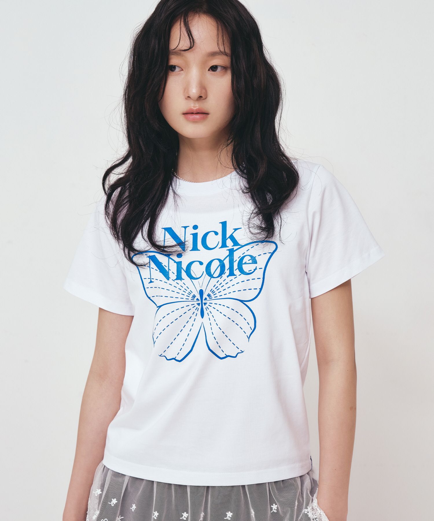 MUSINSA | NICK&NICOLE BUTTERFLY NICOLE LABEL SLIM TOP_WHITE BLUE