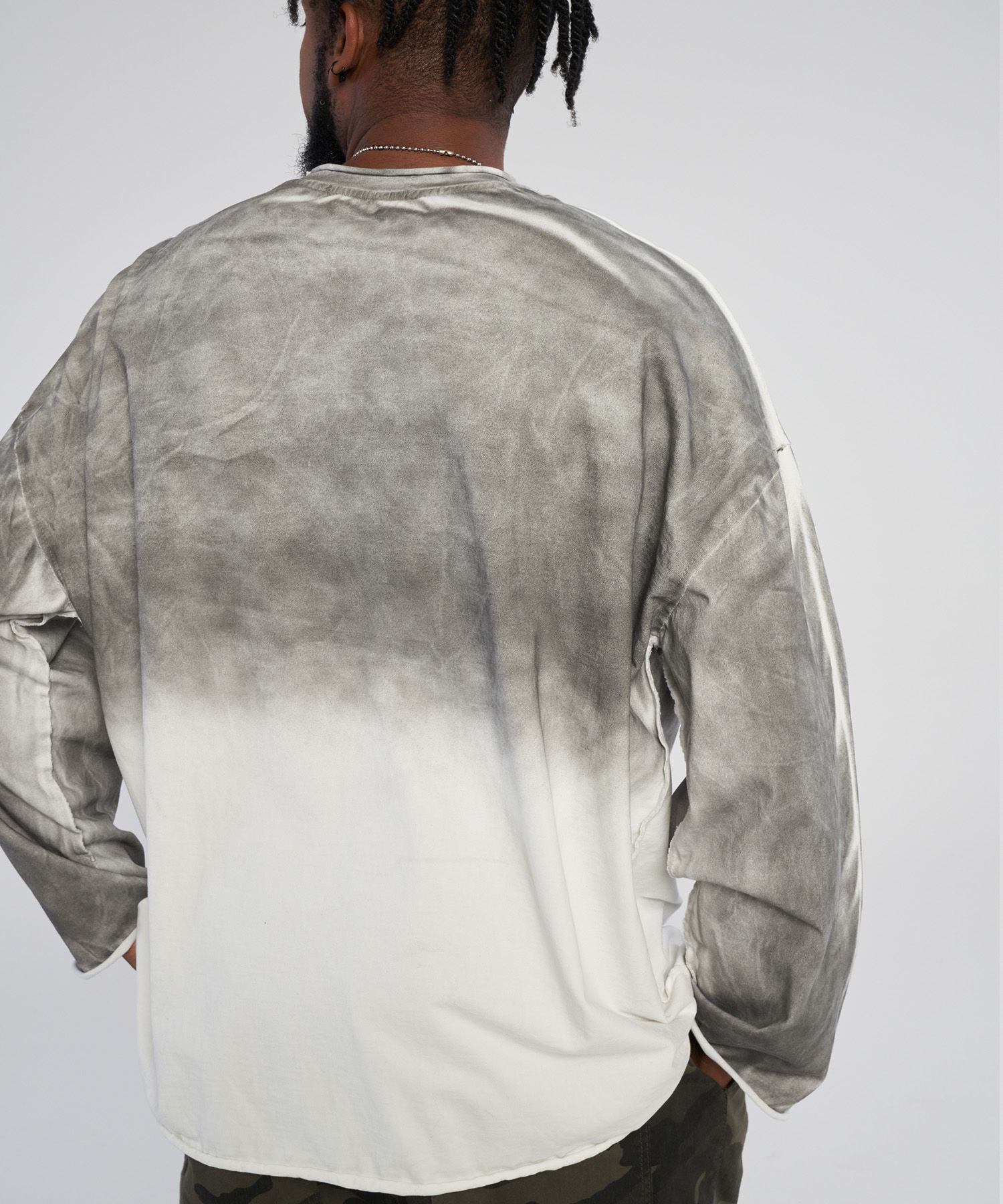 MUSINSA公式 | TENER Half Paint Decky Box T_White