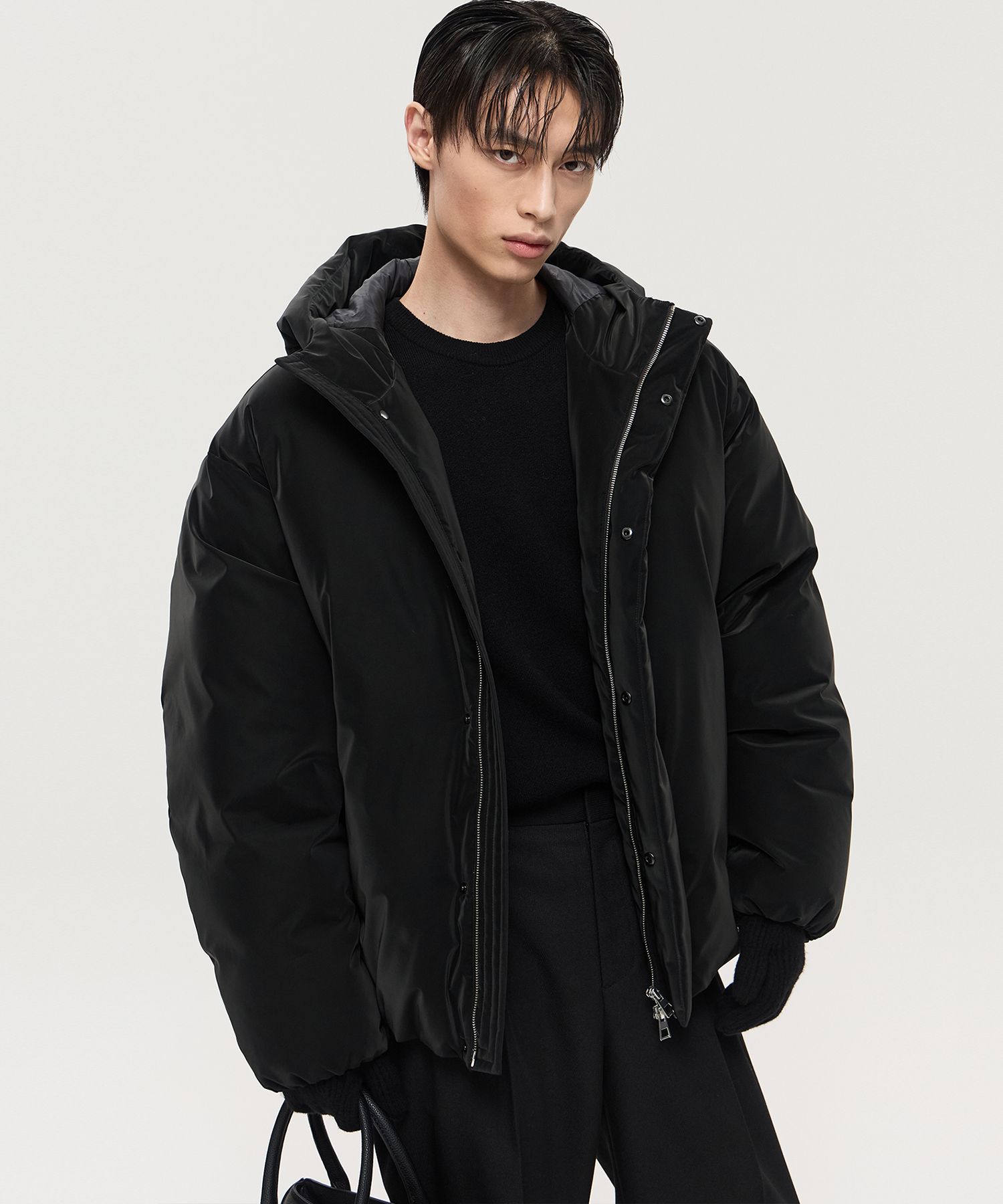 MUSINSA | TNGT [EUROPEAN GOOSE] Black Overfit Glossy Hood Goose Down ...