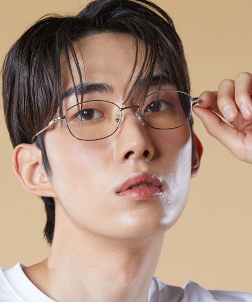 MUSINSA公式 | KOLEAT MEN Titanium Geek Chic Silver Horn Rim Blue Light Blocking Glasses Glass [OBSV]