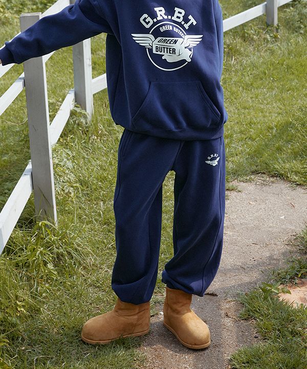 MUSINSA | GREENBUTTER Butter Wing Fluff Sweat Pants (Navy)