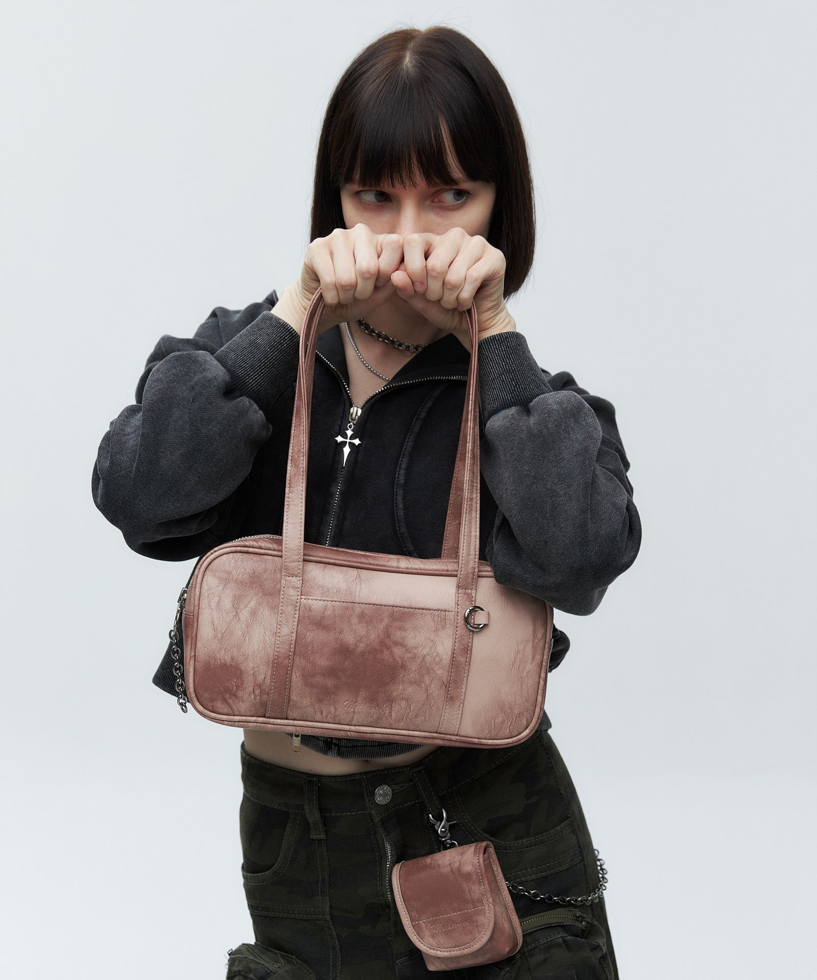 MUSINSA | MILK WAVE Blended Leather Racktangle Chain Shoulder Bag [Pink ...