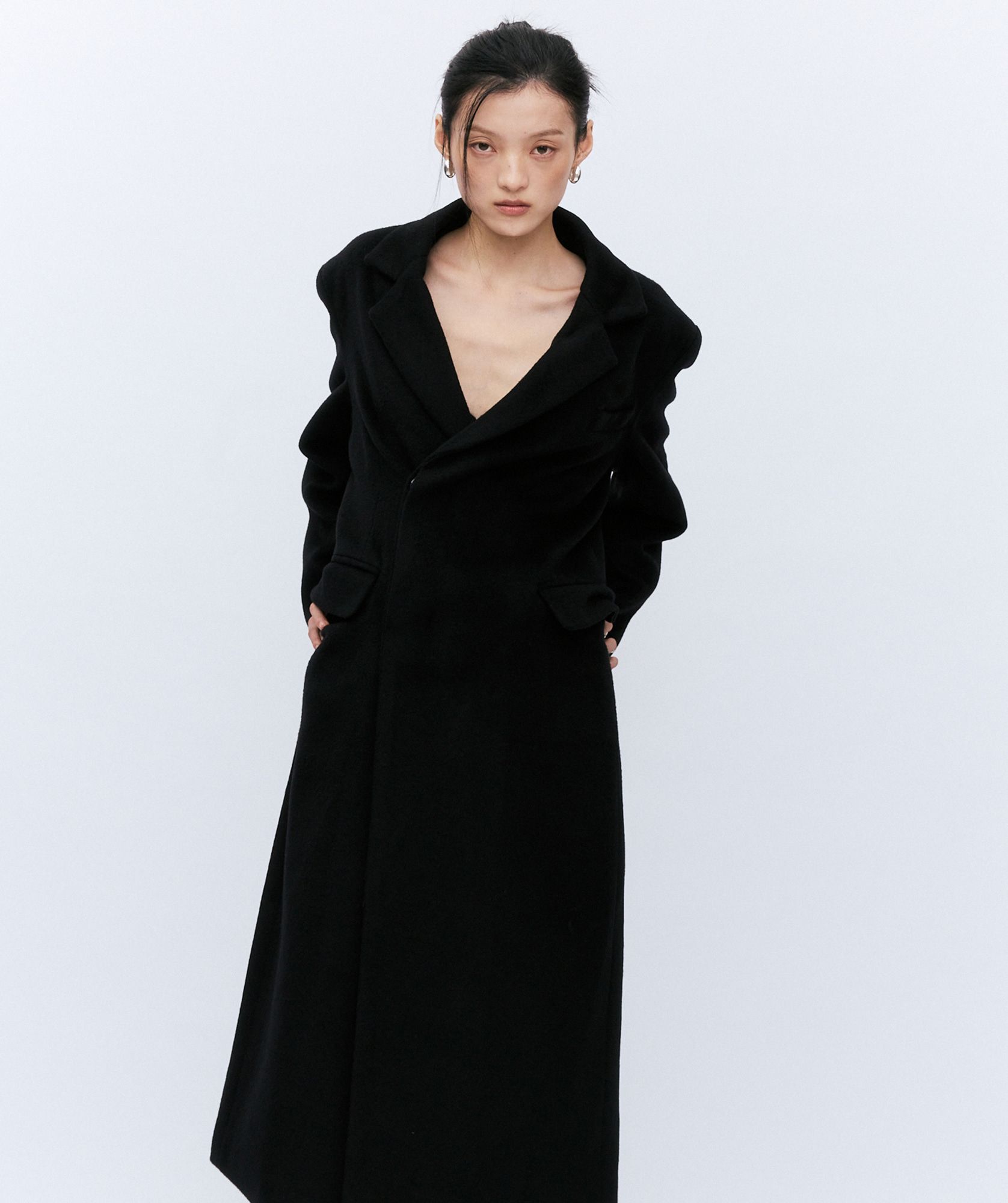MUSINSA公式 | YUJI virgin wool coat black