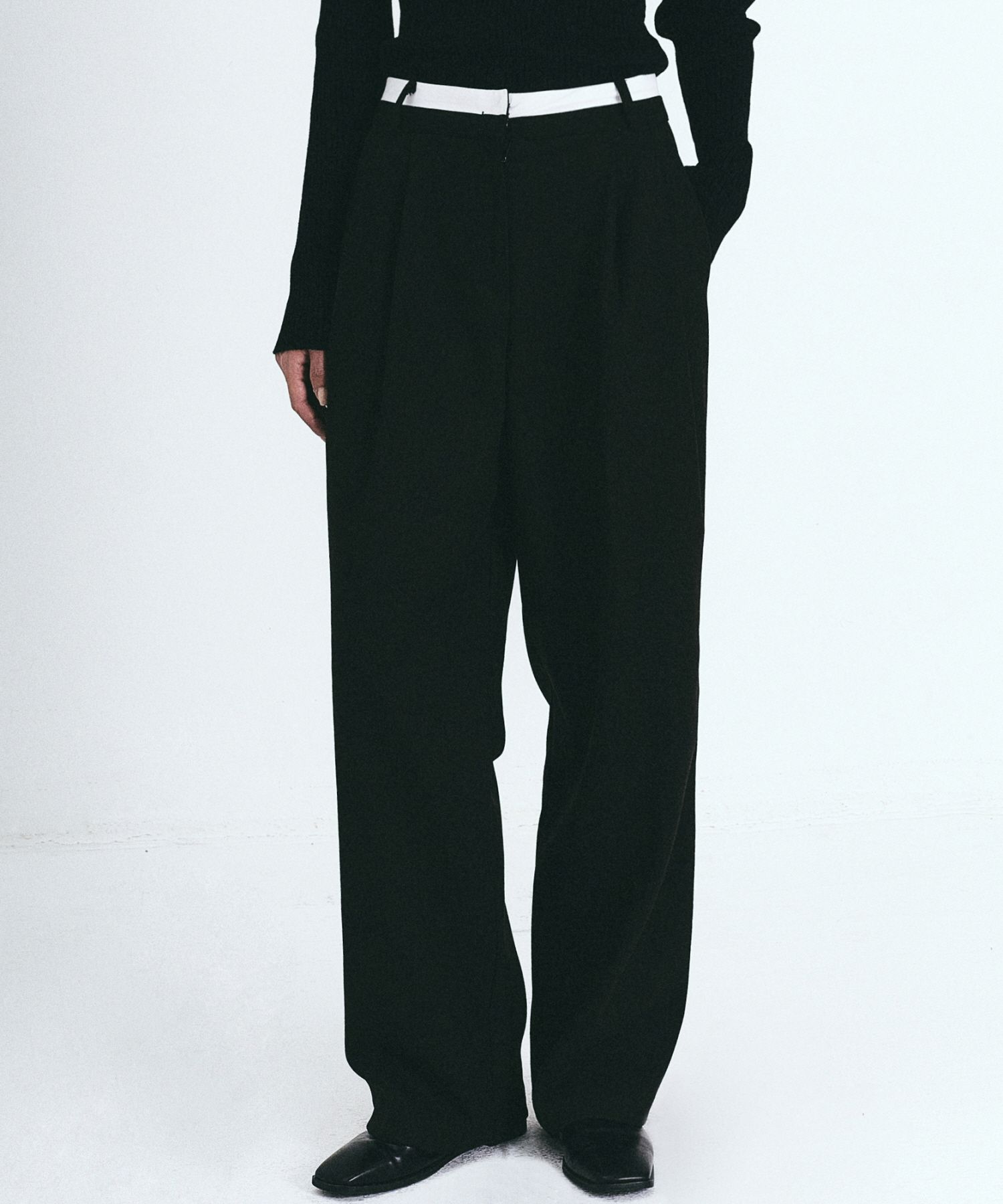 MUSINSA | NICK&NICOLE WARM DOUBLE WAISTBAND SLACKS_BLACK