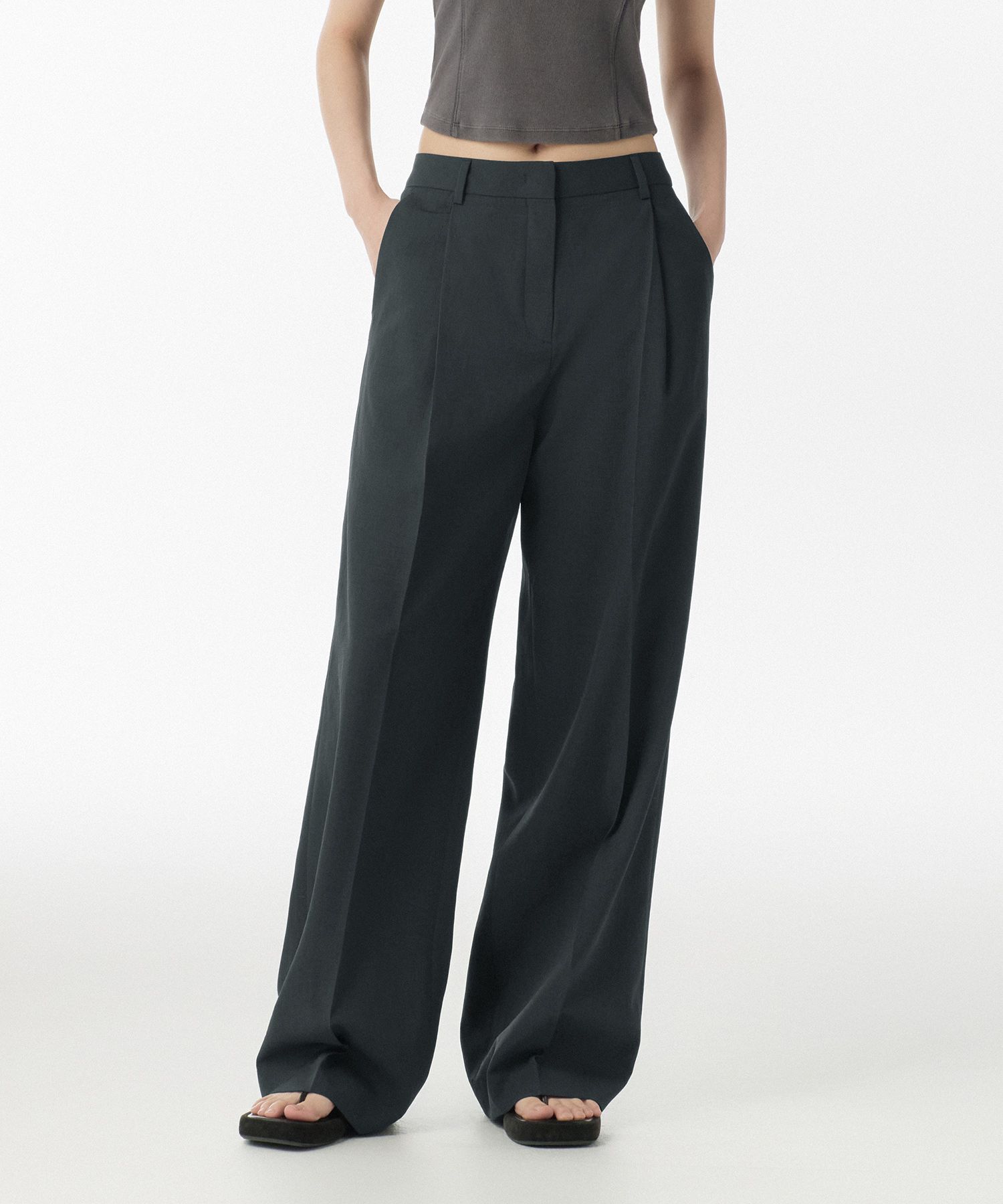 MUSINSA | MUSINSA STANDARD WOMAN Women's Cool Touch Low Waist Deep Tuck ...