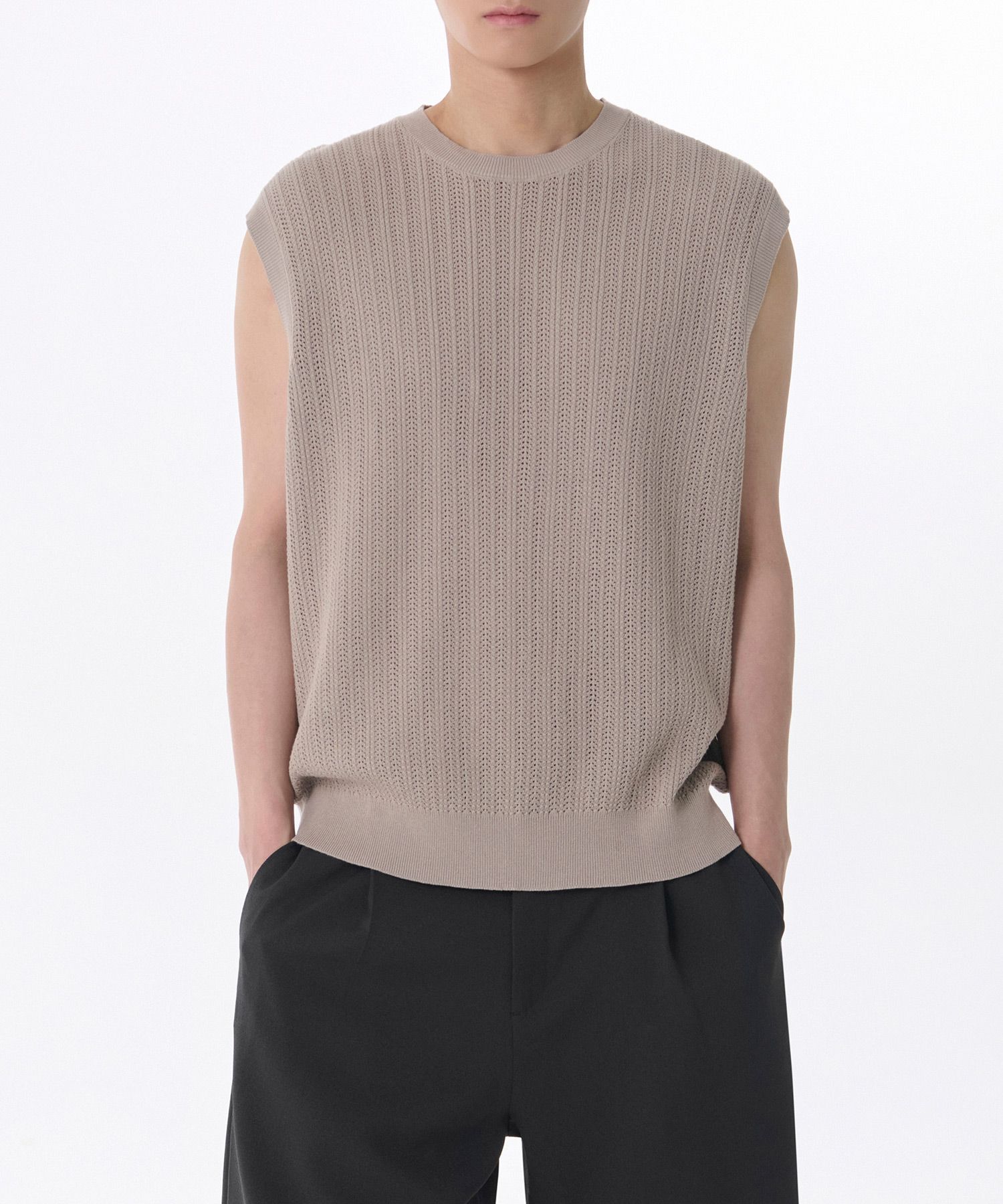 MUSINSA | MUSINSA STANDARD Crochet Crew Neck Knit Vest [Mushroom]