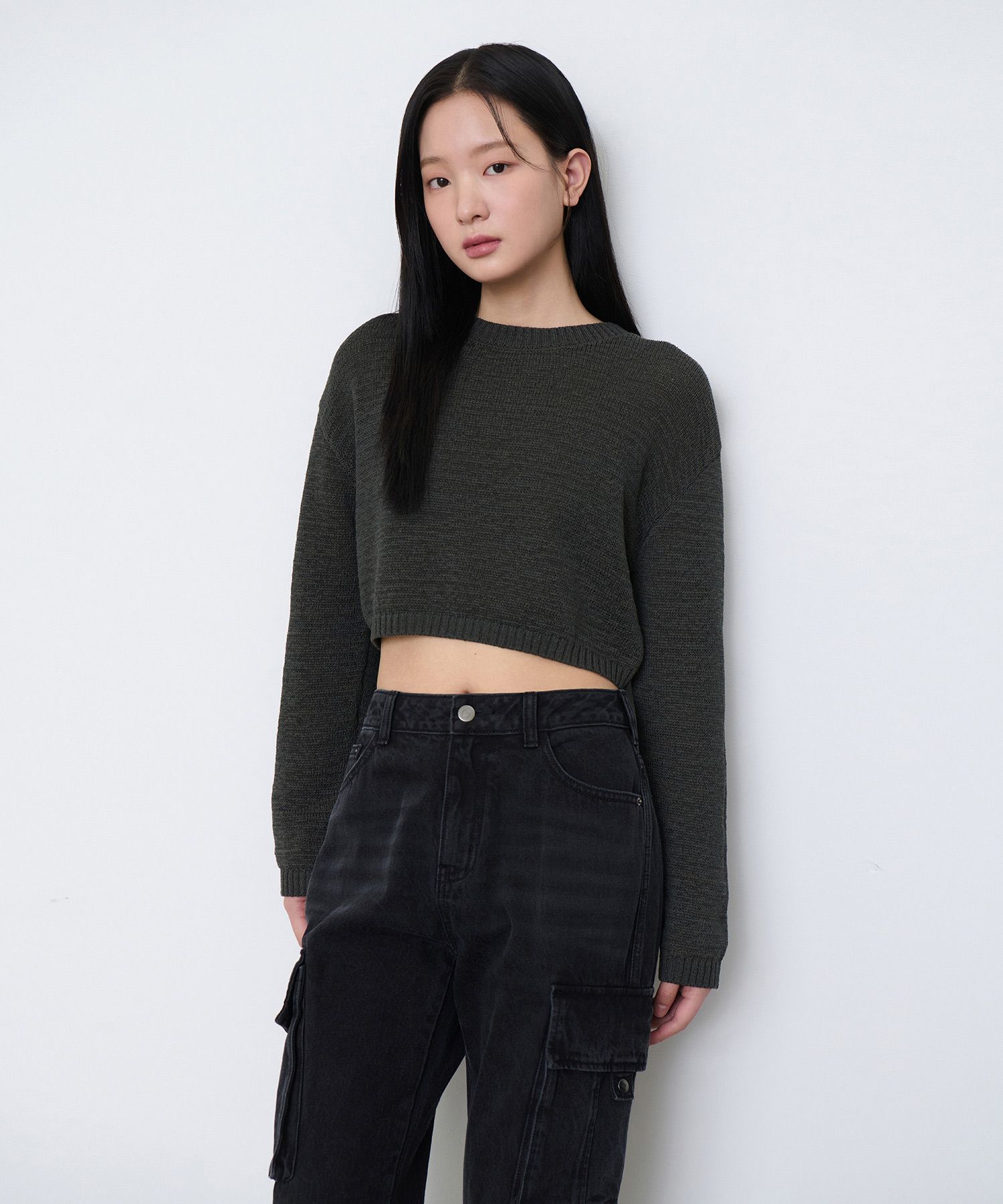 MUSINSA公式 | MUSINSA STANDARD WOMAN Women's Flat Yarn Crop Knit [Dark Grey]