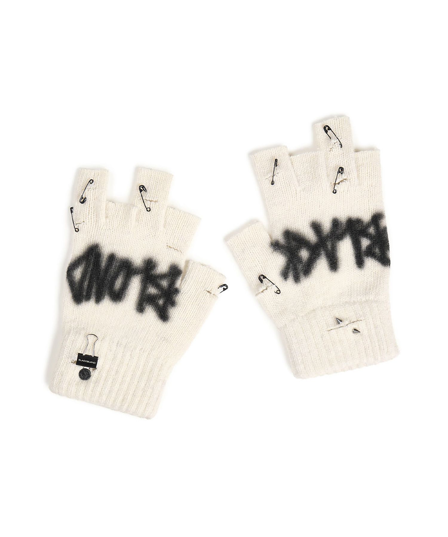 Shop Fashion Accessories at MUSINSA