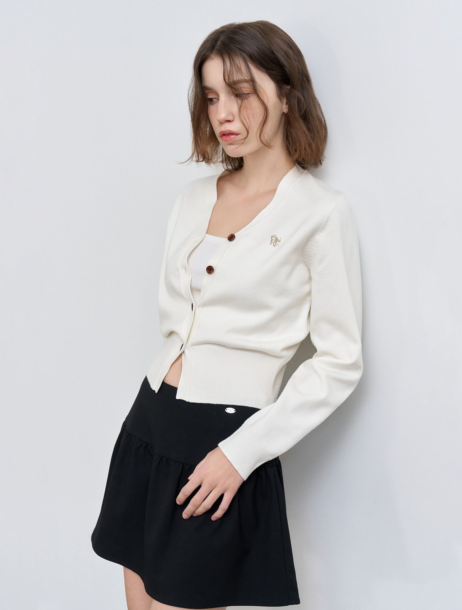 MUSINSA公式 | GENERAL IDEA GNRL Essential Cardigan [WHITE] / WBD3L04503