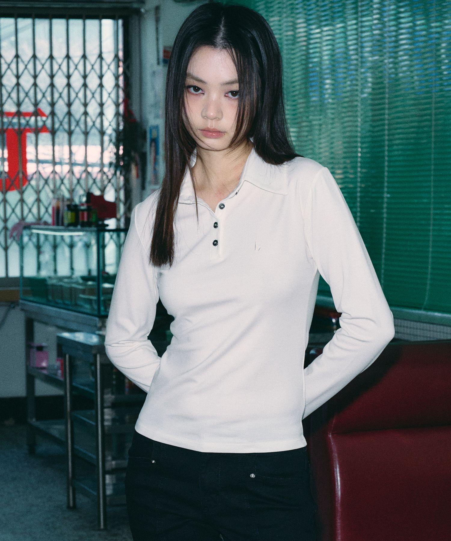 MUSINSA公式 | HELENE PARIS Fitted Collar Long Sleeve [Ivory]