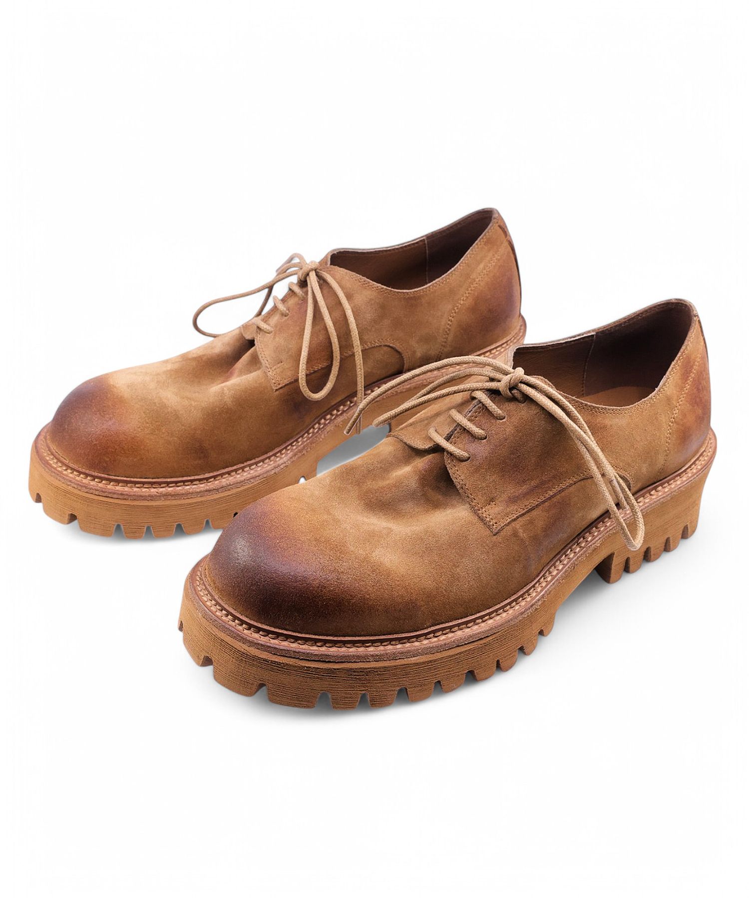 MUSINSA | YASE 6.5cm Feather Commando Sole Suede Derby Shoes Beige