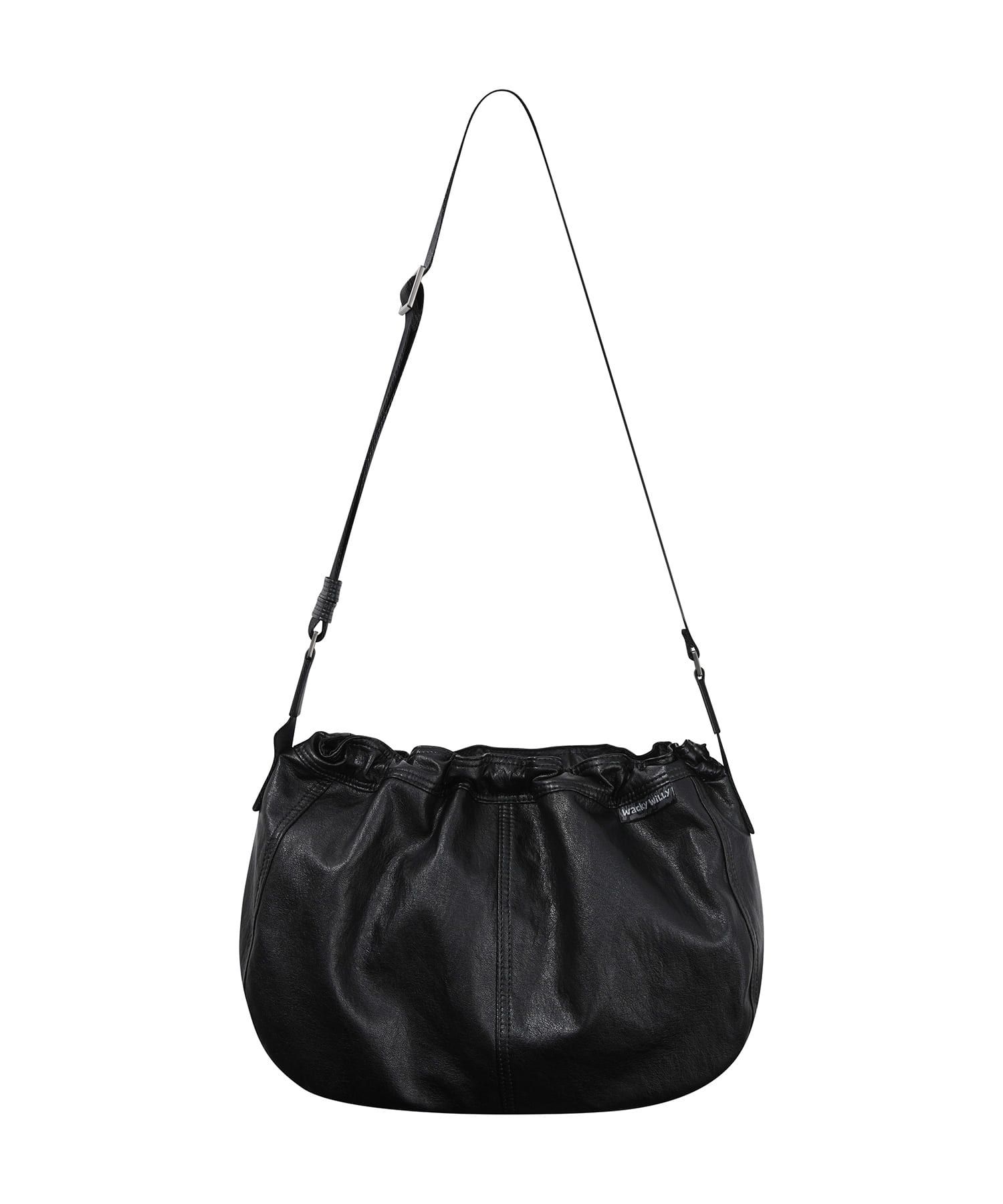 MUSINSA | WACKY WILLY City Hobo Bag Black