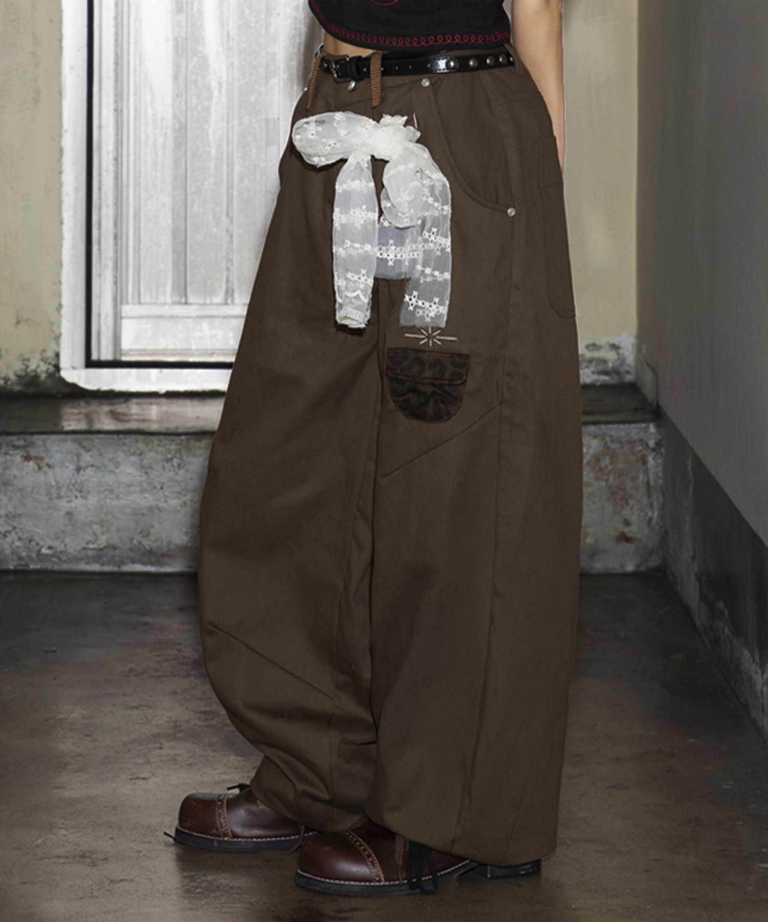 MUSINSA公式 | RuNaKiHu WXP032 LEOPARD SPIRAL SNAIL COTTON CARGO PANTS (BROWN)