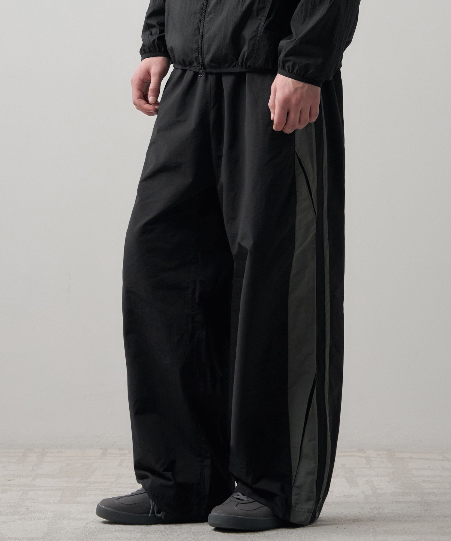 MUSINSA | DRAW FIT Side Breech Track Pants [BLACK]