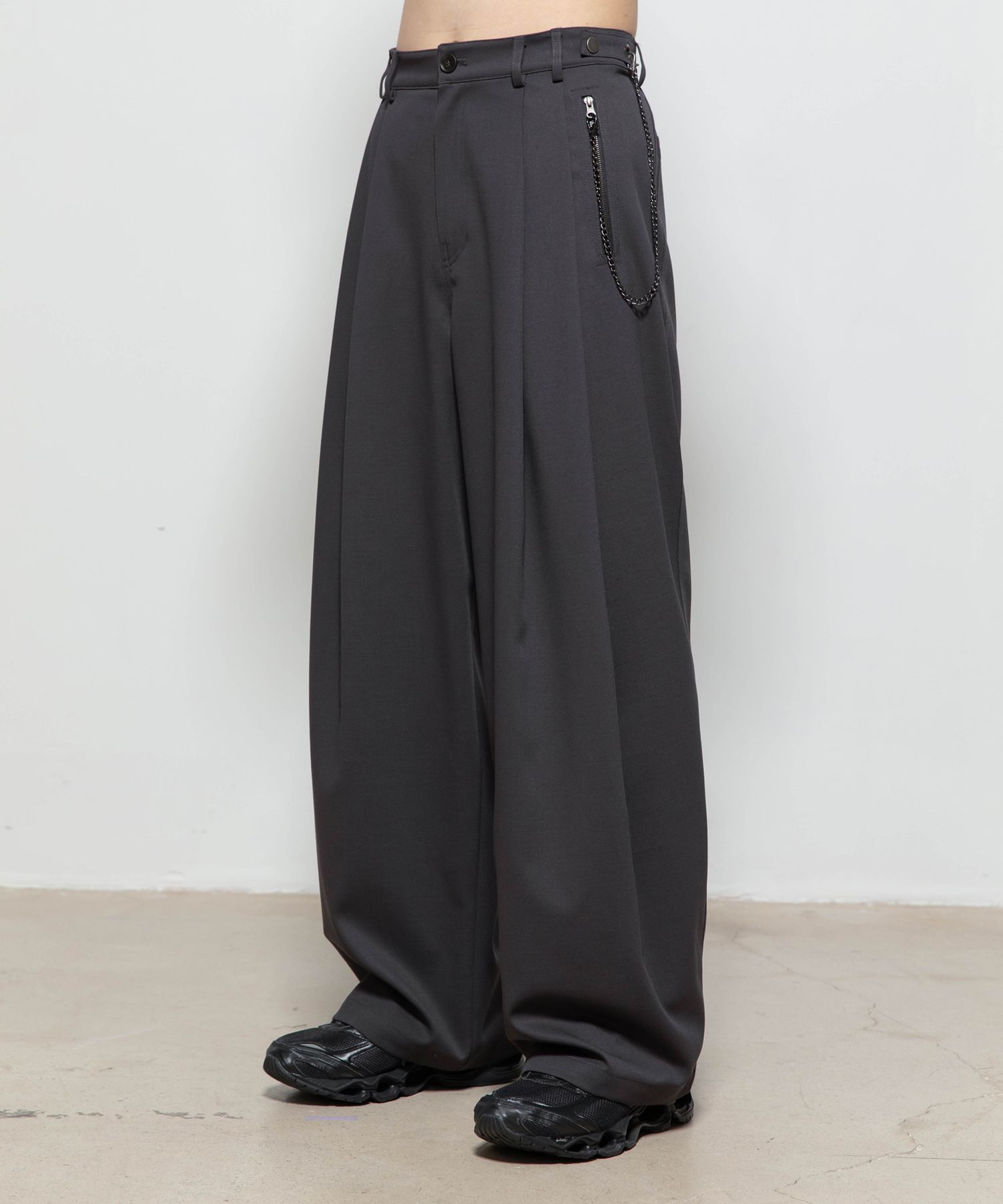 MUSINSA | BEGIN202 Rock Link Pants [Ruddy Charcoal]