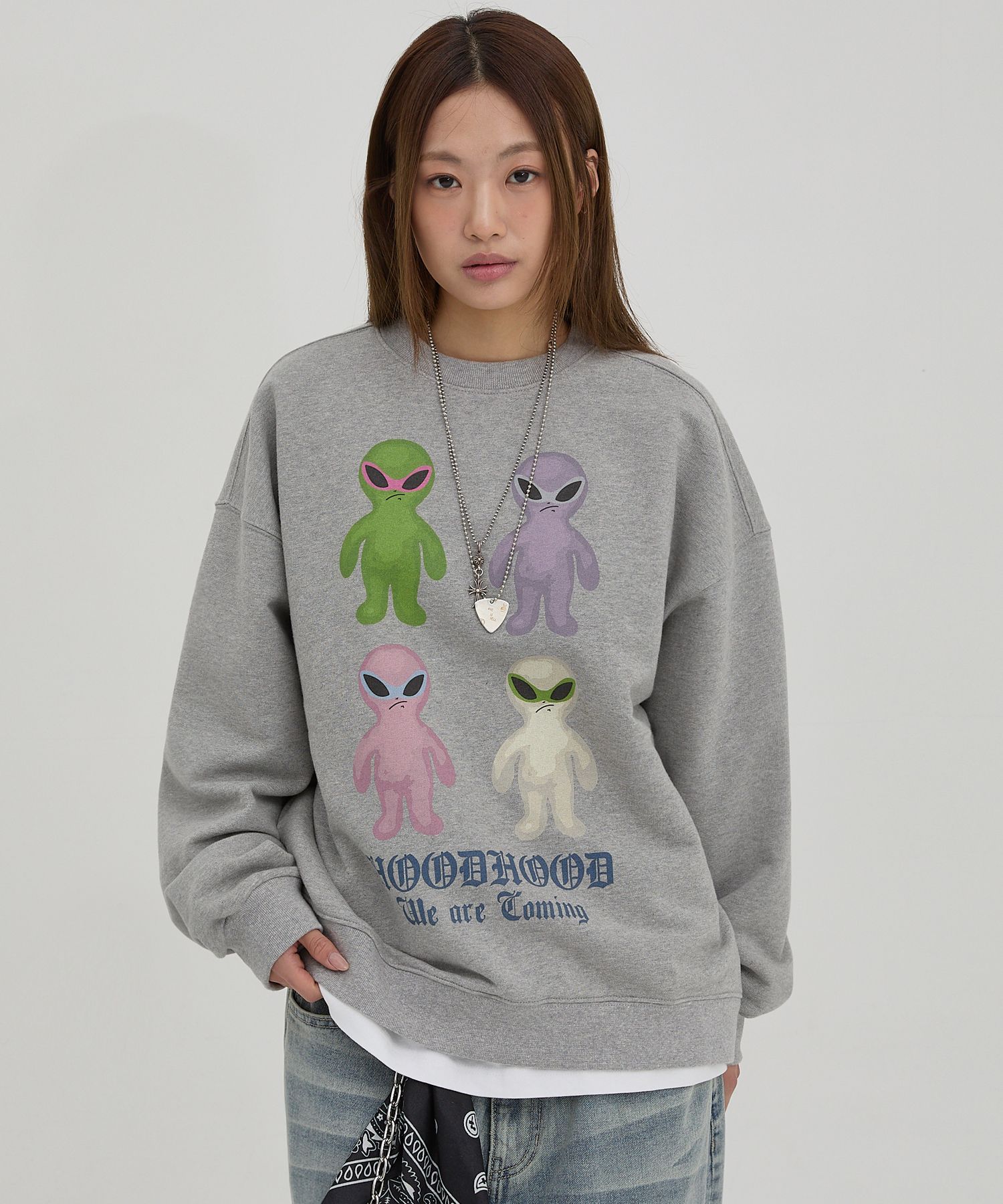 MUSINSA公式 | HOODHOOD 4 Alien Overfit Man to Man Gray