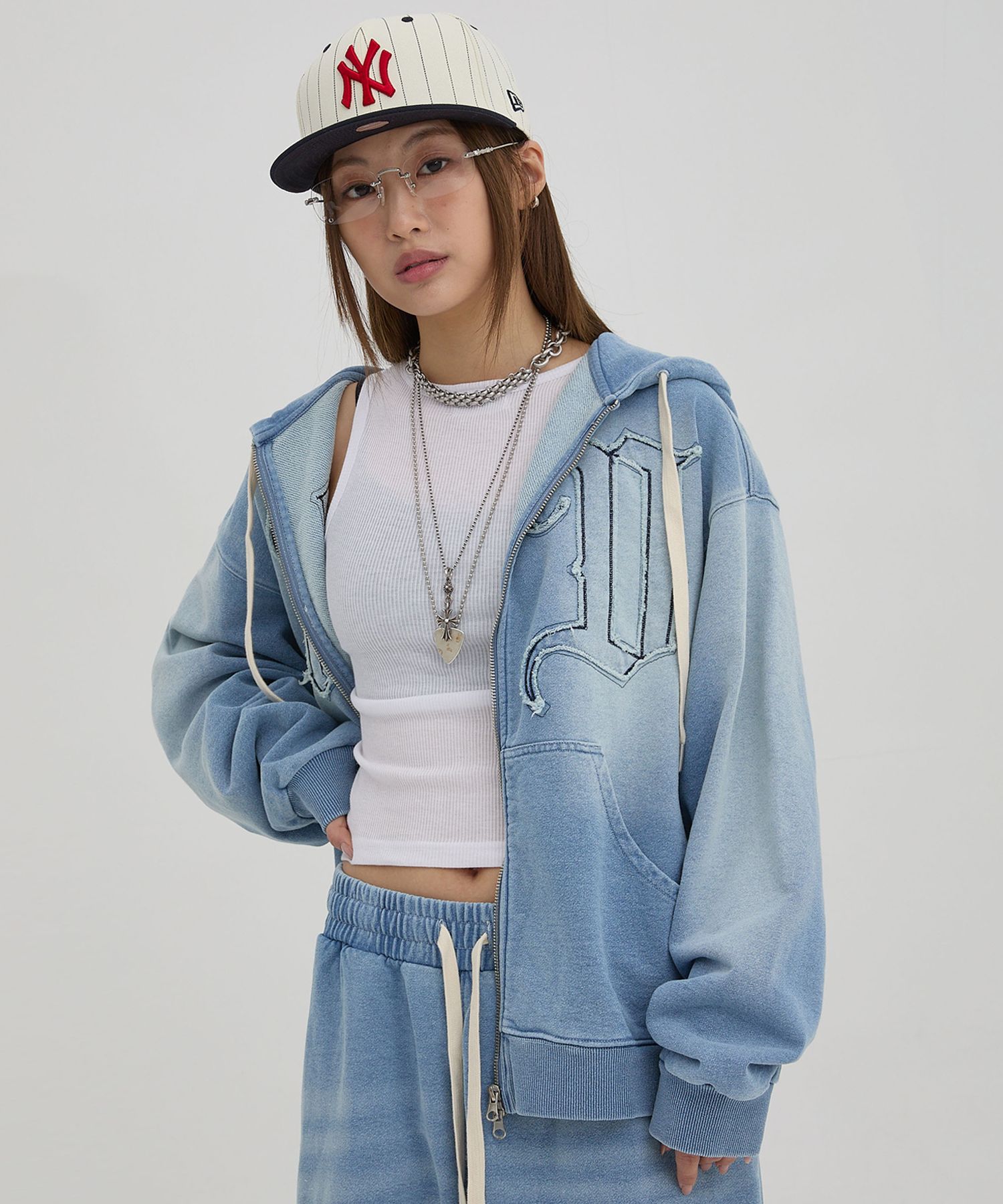 MUSINSA公式 | HOODHOOD HD アプリケウォッシングデニムフードジップアップライトブルー