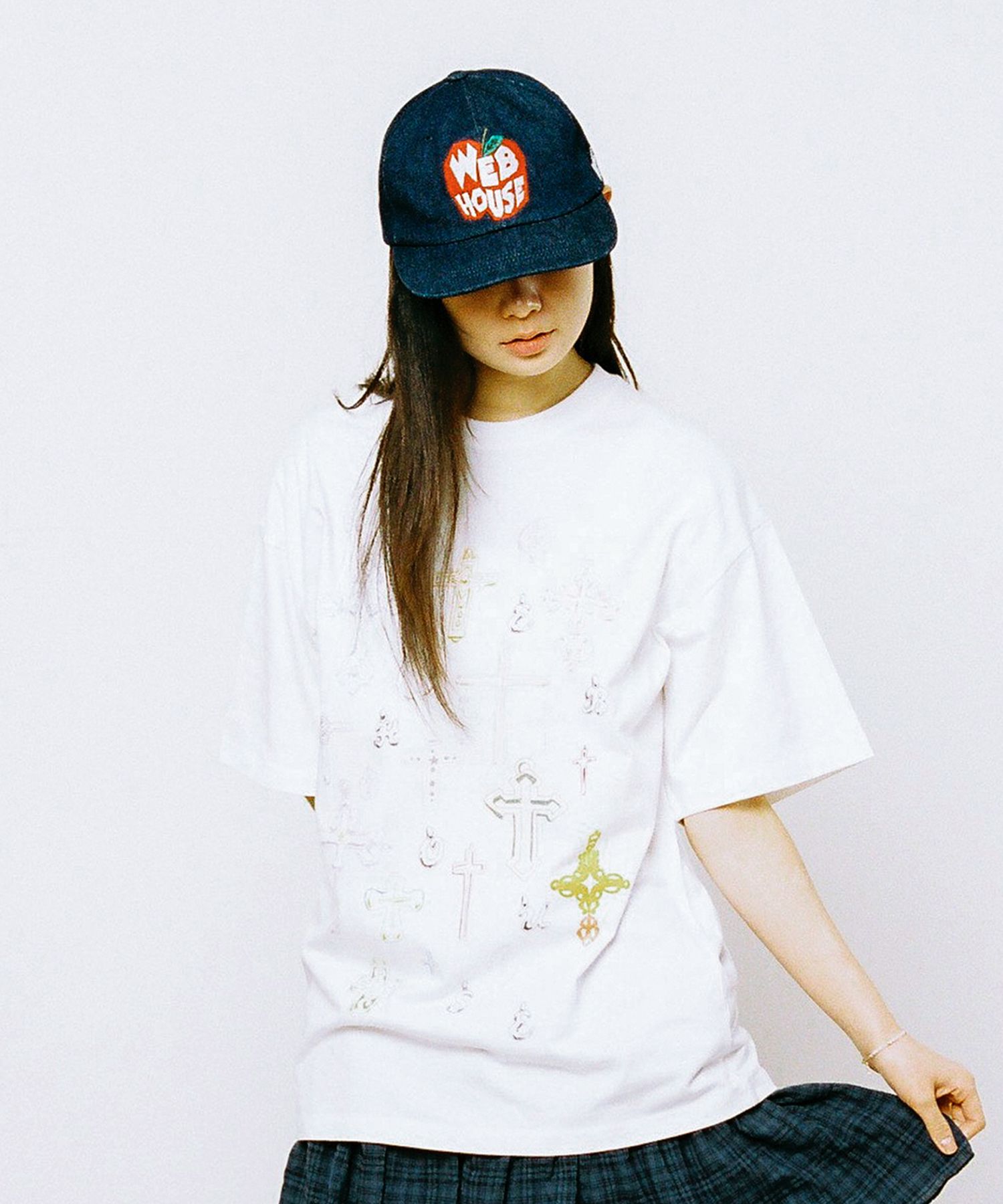MUSINSA | WEBHOUSE Sketch Cross Tee - White