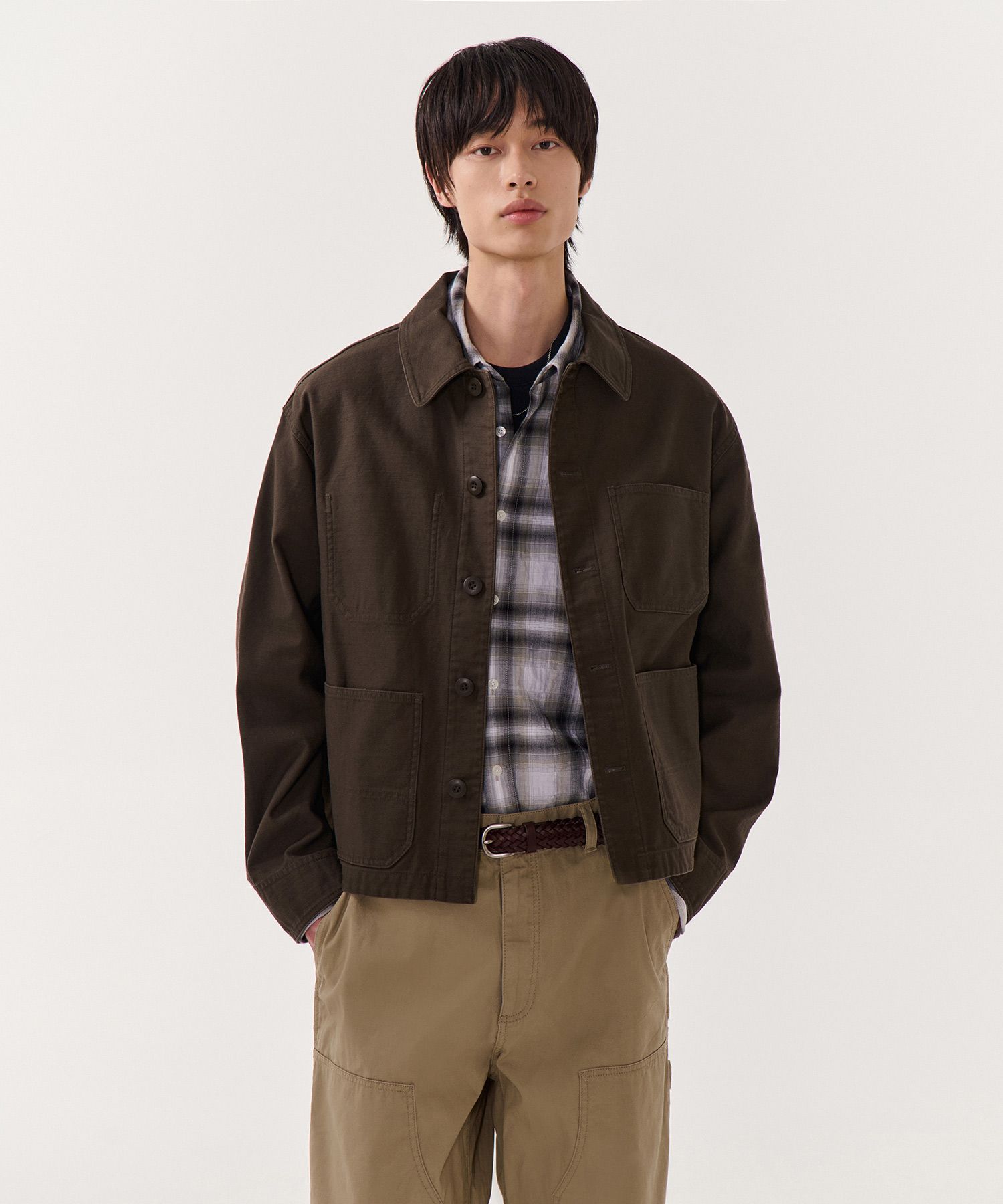 MUSINSA | MUSINSA STANDARD White satin short chore jacket [brown]