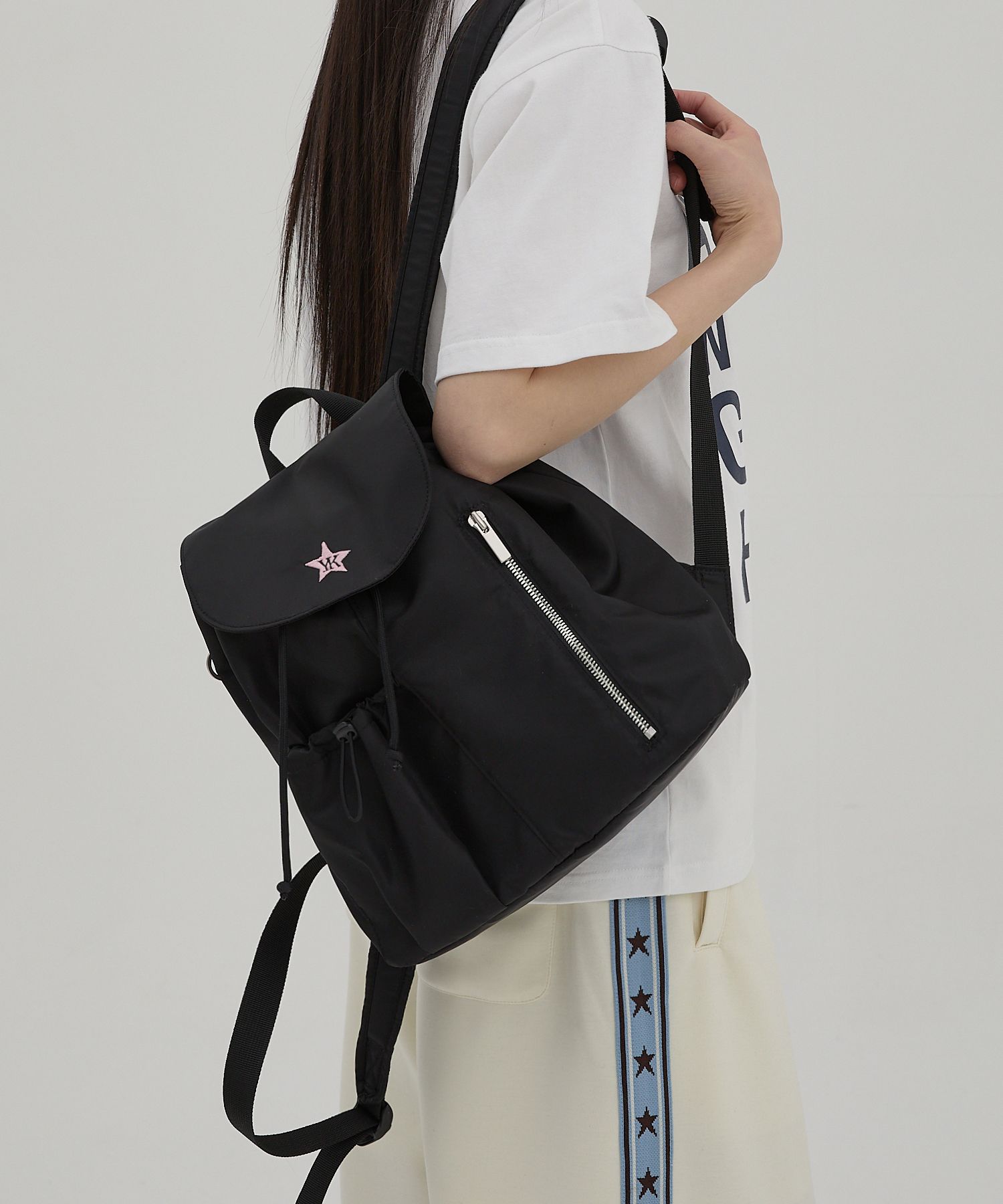 MUSINSA公式 | WAI KEI Nylon Star Mini Backpack Black