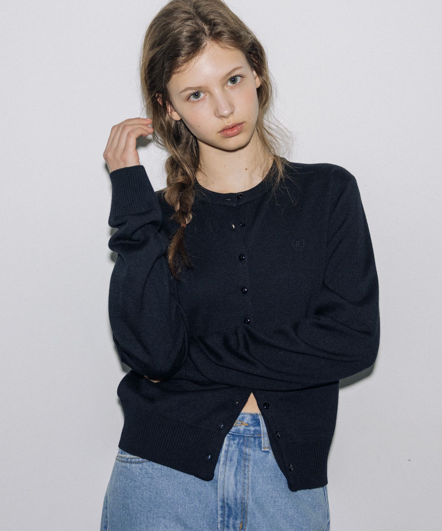 MUSINSA | STUDIOTABLE BASIC ROUND LONGSLEEVE CARDIGAN, BLACK