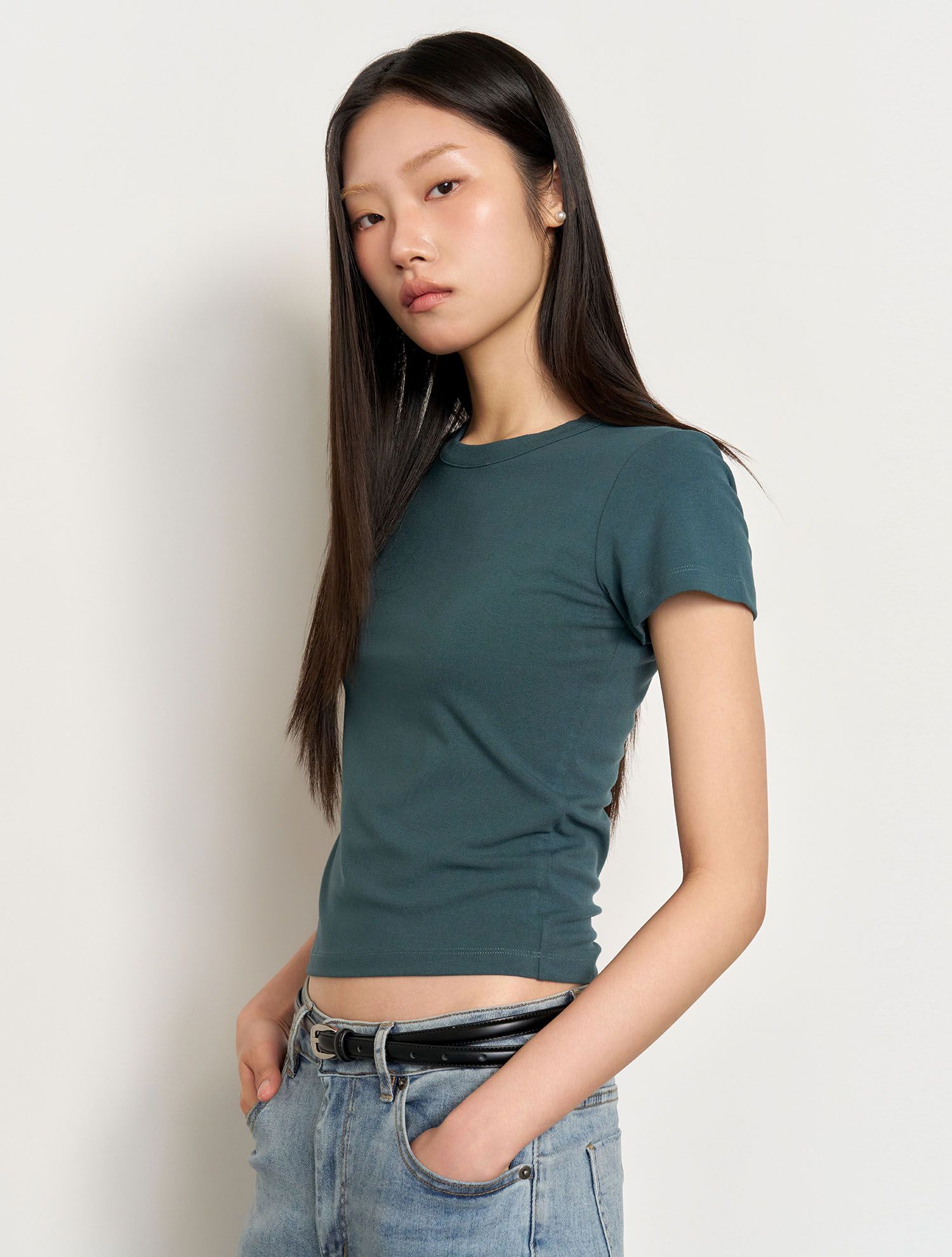 MUSINSA | GENERAL IDEA Slim Crew Neck Short Sleeve T-shirt [GREEN] / WBE2L01512