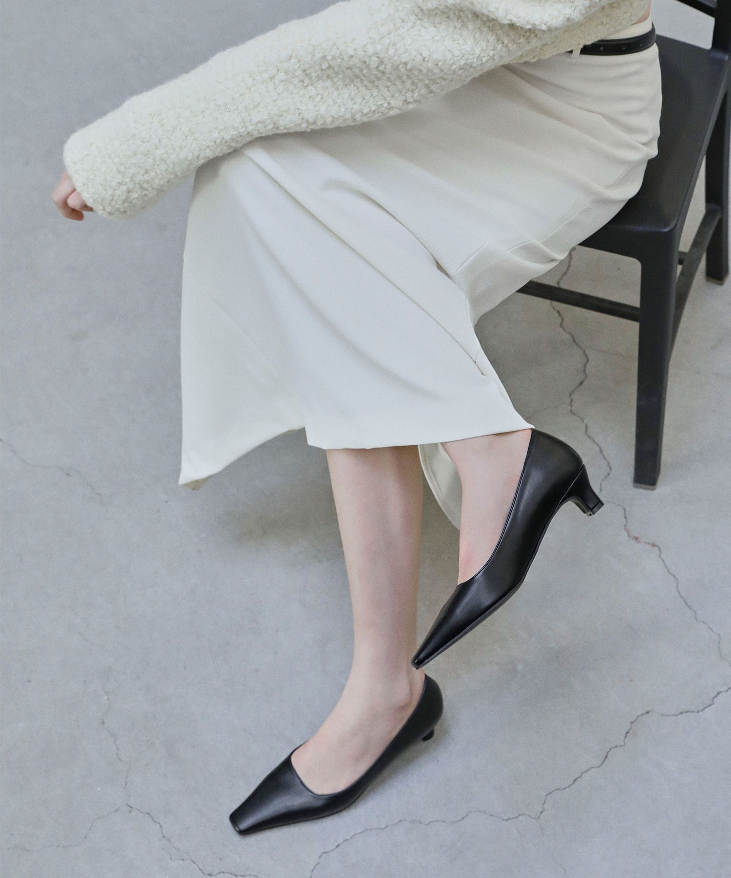 MUSINSA | EPURE MILA Square Pumps (3color)