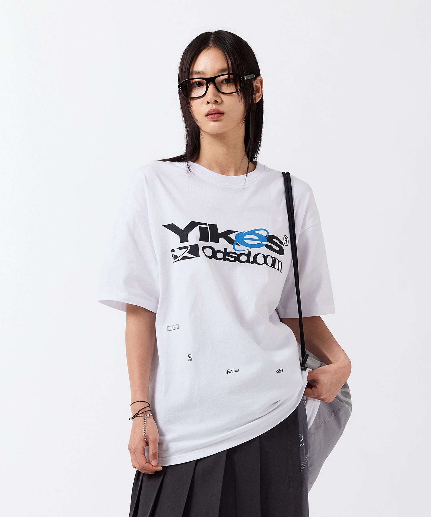 MUSINSA公式 | ODDSTUDIO YAIX GRAPHIC OVERFIT T-SHIRT - WHITE