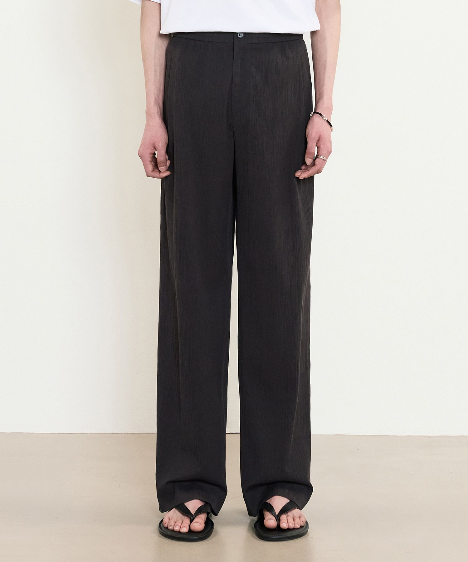 MUSINSA | TNGT Kinoshita Seersucker Wide Fit Pants (Gray) TNPA5E208G2