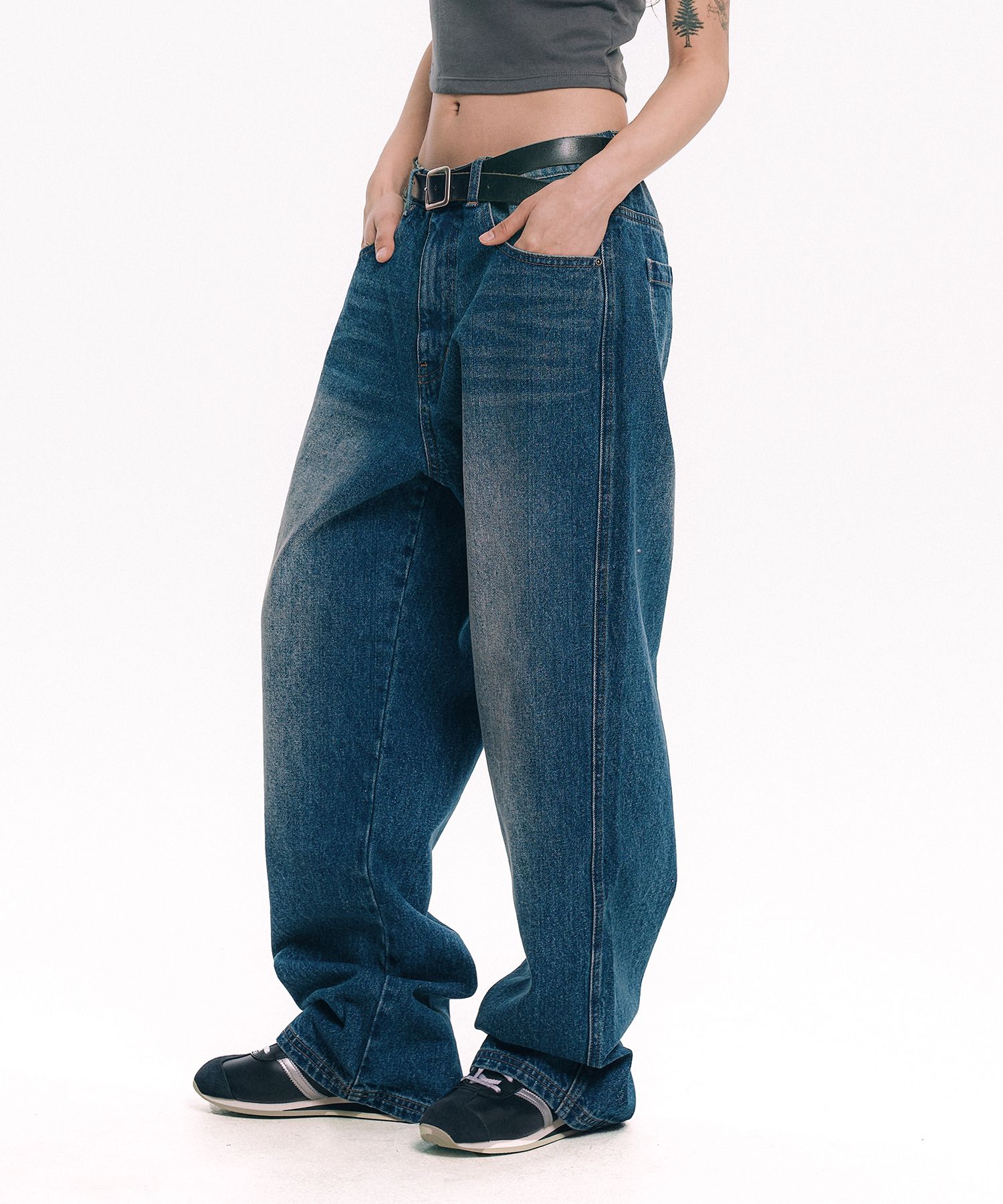 MUSINSA | MOO Regular Washed Denim Pants - Deep Blue
