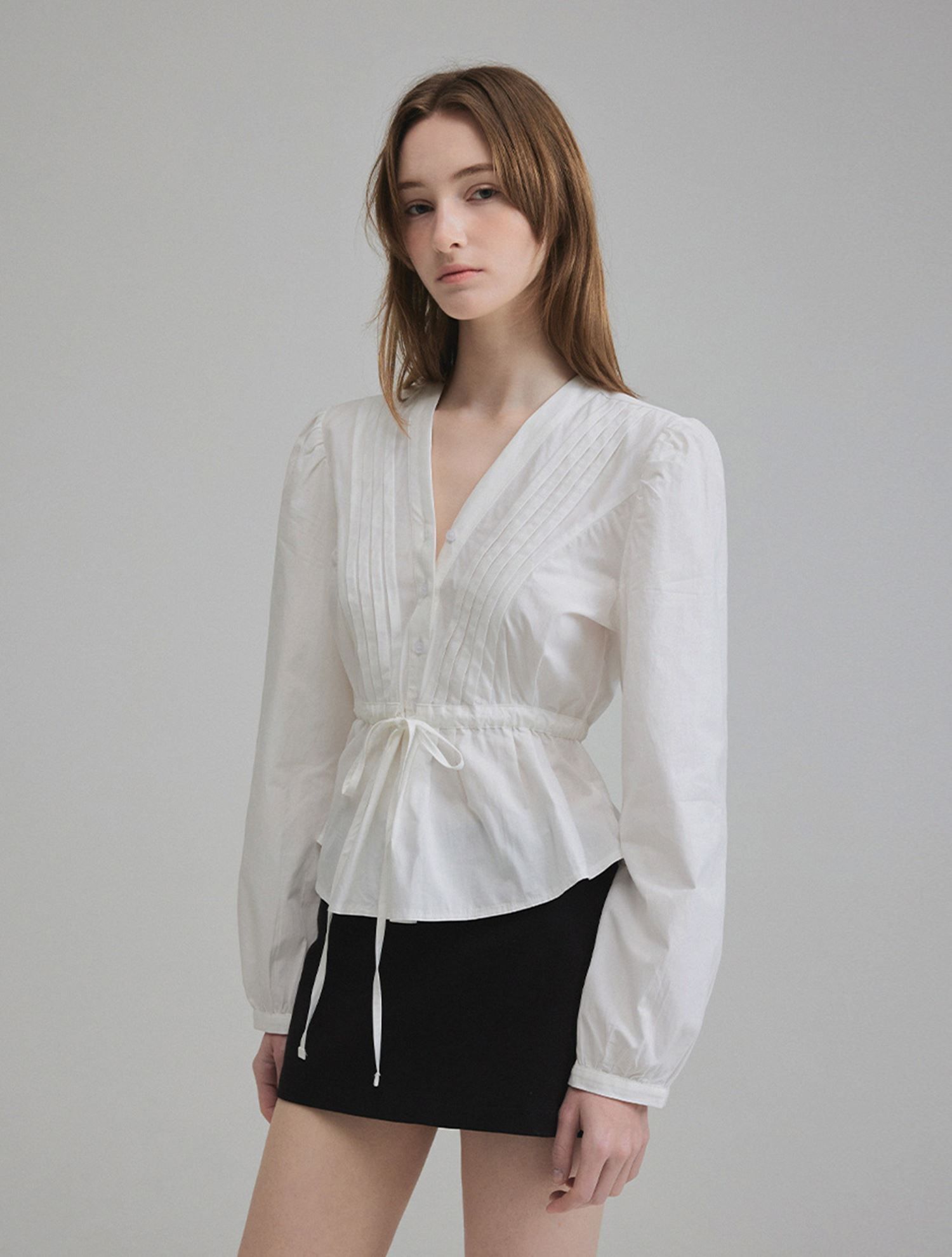 MUSINSA | TWEE Pae pin tuck line blouse