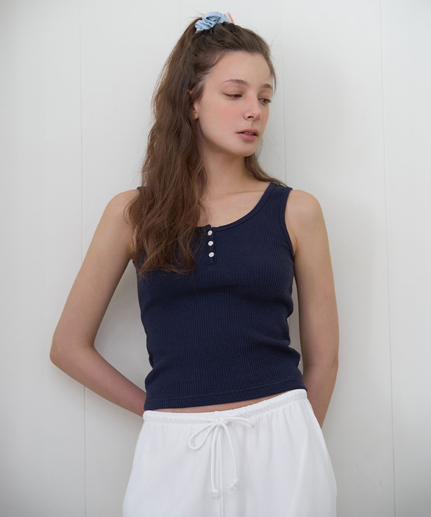 MUSINSA | SOMEWHEREBUTTER Essential Waffle Sleeveless - 3Color