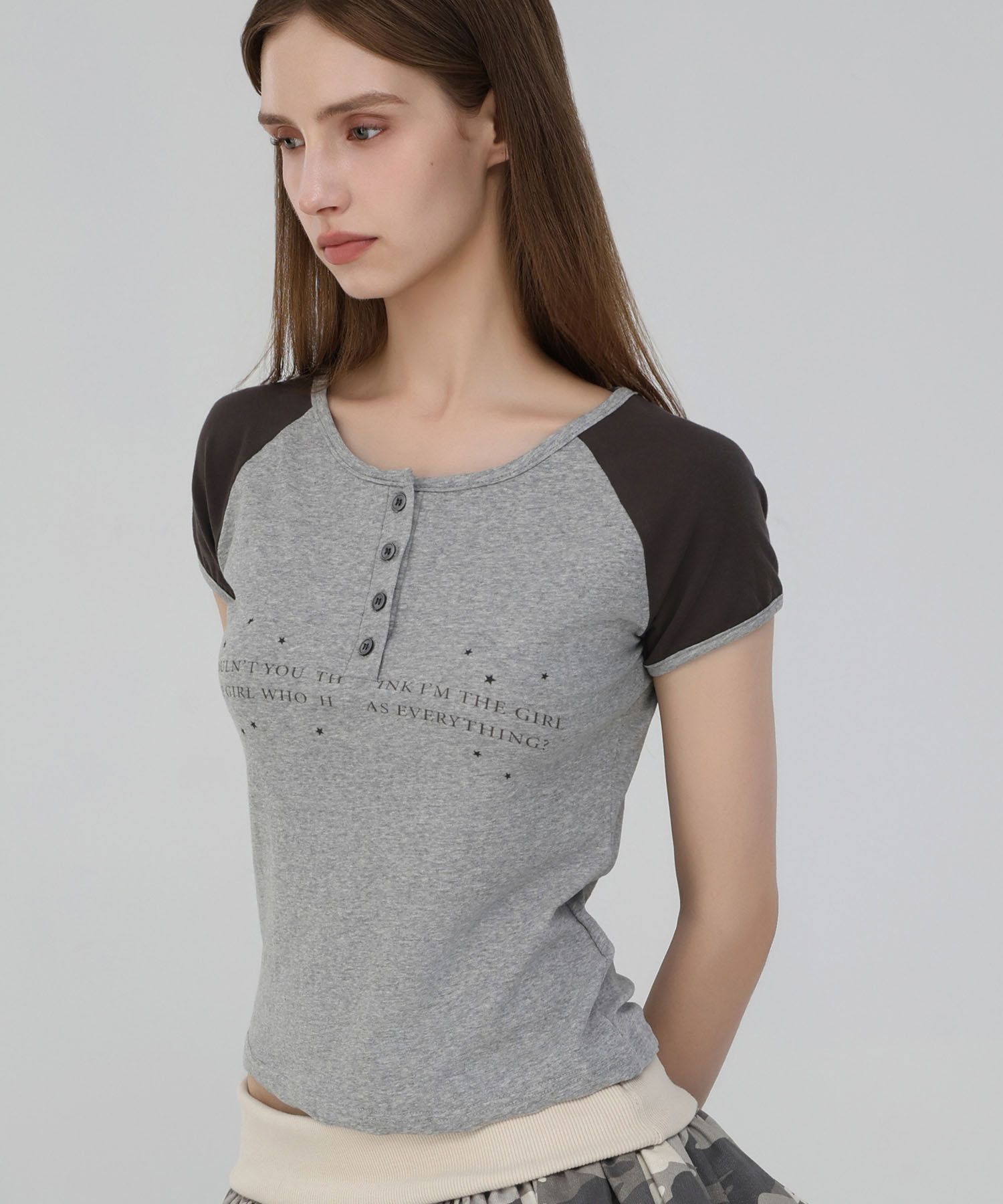 MUSINSA公式 | CHICKS Lettering two-tone raglan tee melange