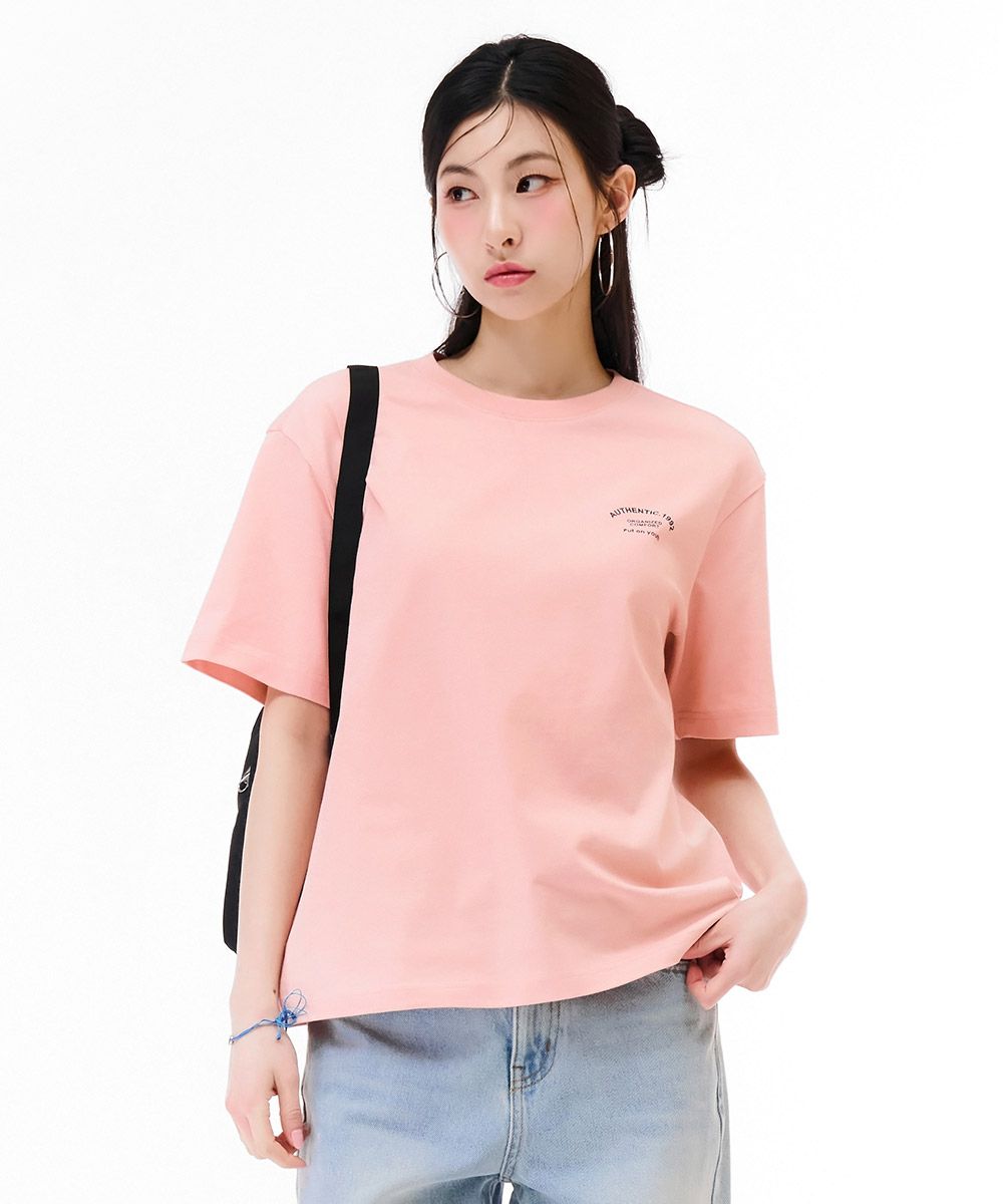 MUSINSA | CHASECULT Public Chest Graphic Short Sleeve T-Shirt - Pink