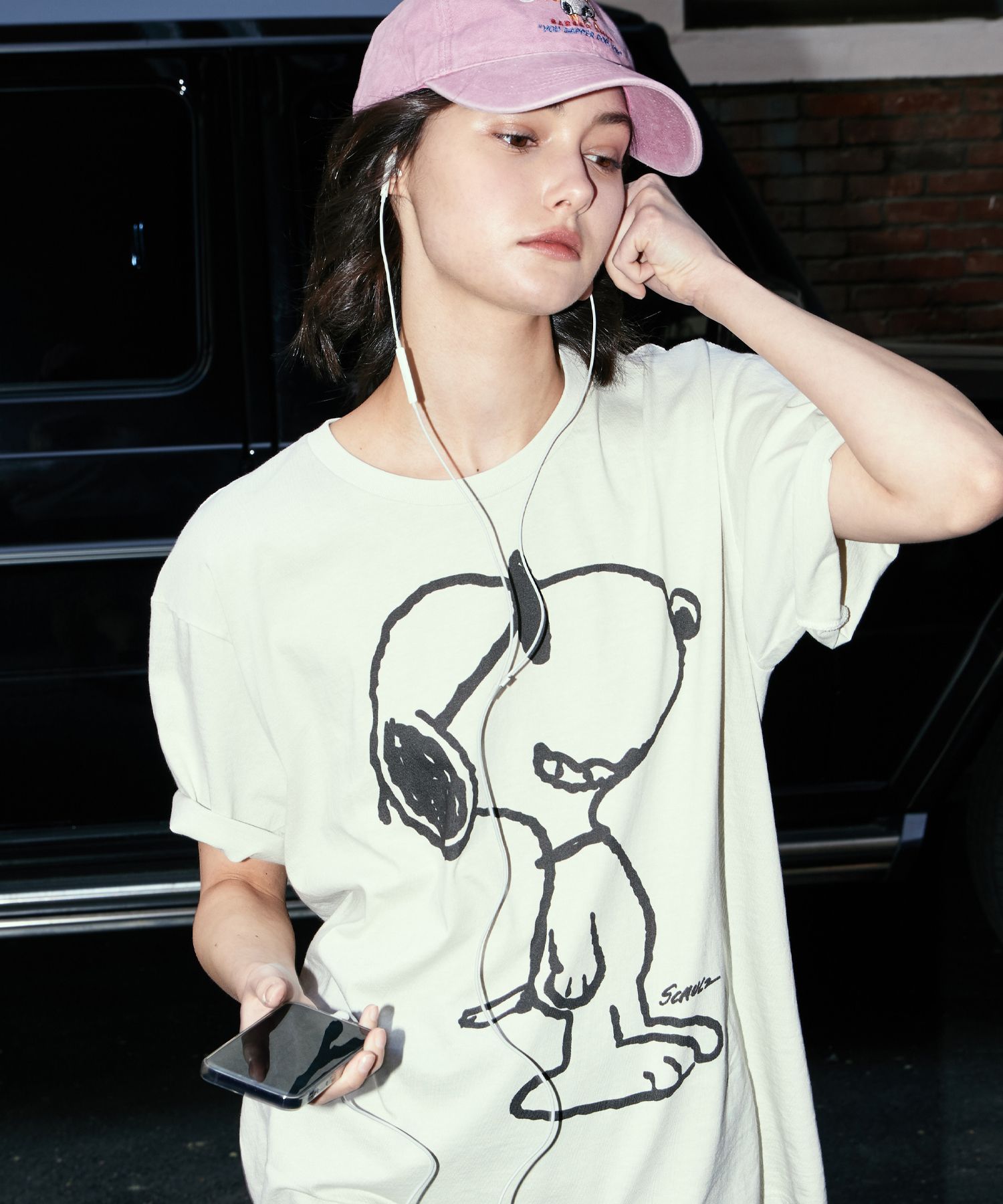 MUSINSA公式 | VTWO Sunglasses Snoopy Pigment T-Shirt (CREAM)