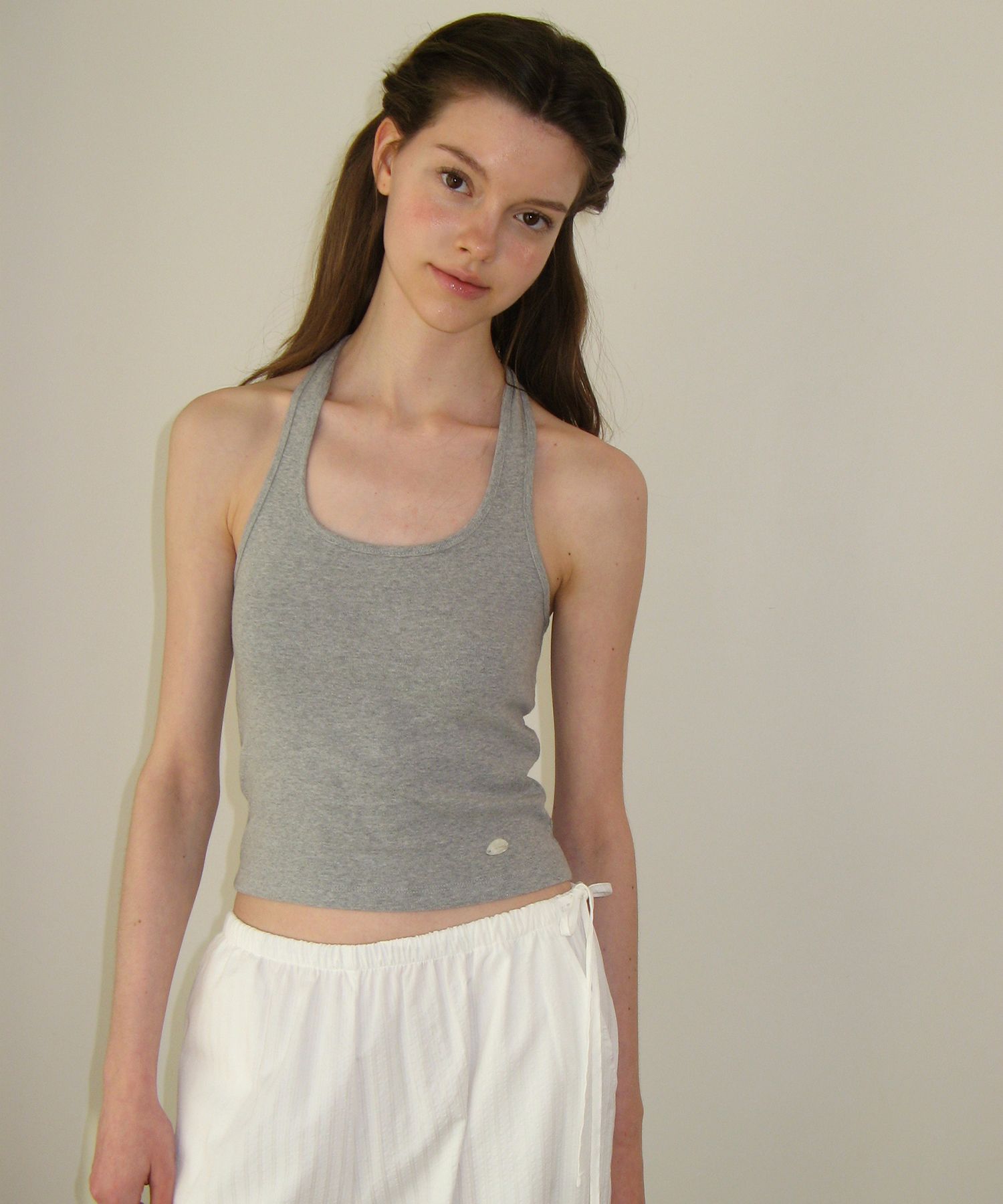 MUSINSA公式 | SOMEWHEREBUTTER Halter Pendant Sleeveless - Grey
