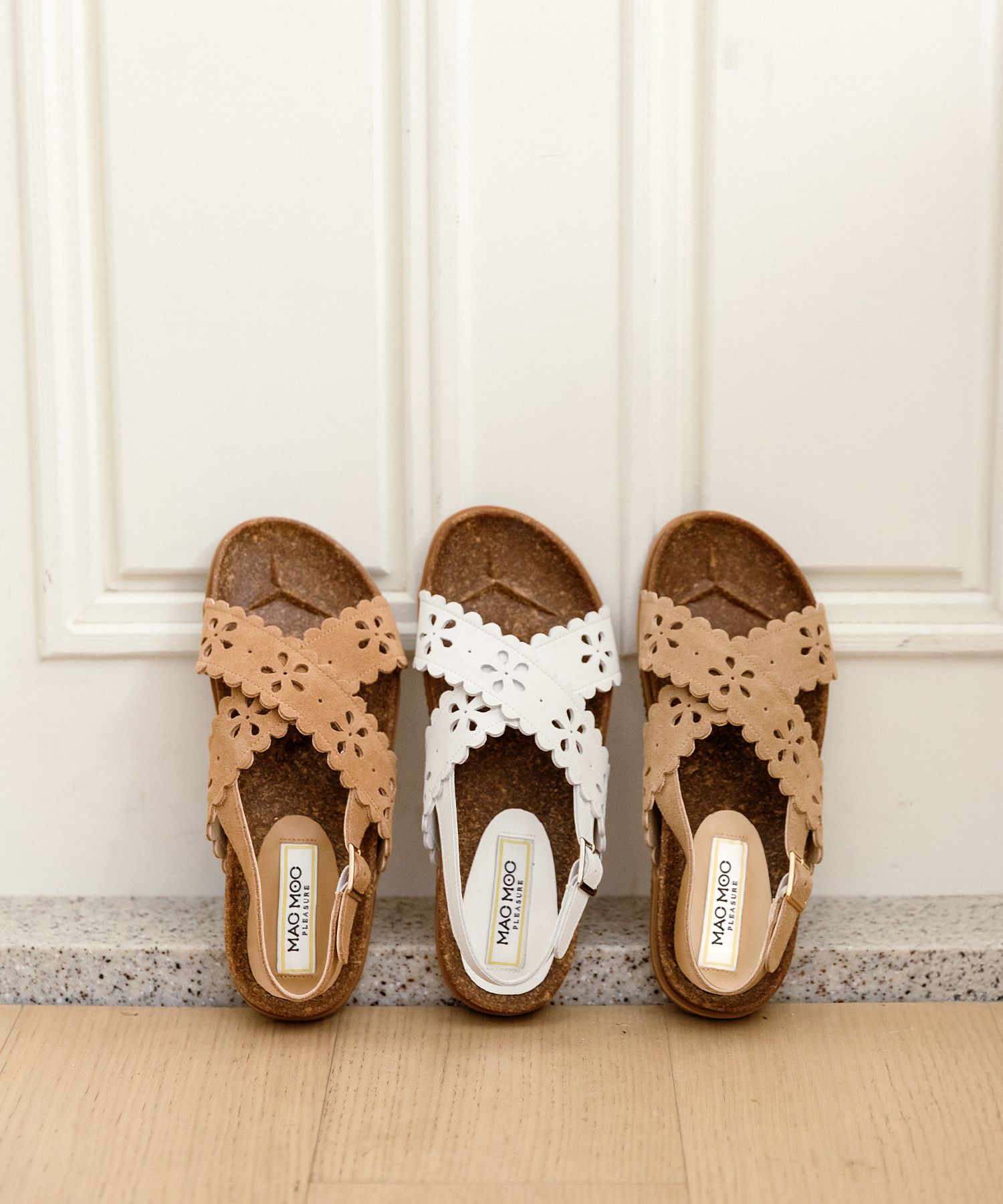 MUSINSA | MACMOC Plapla Plapla Natural cowhide leather flower cross band sandals_3 colors 3cm