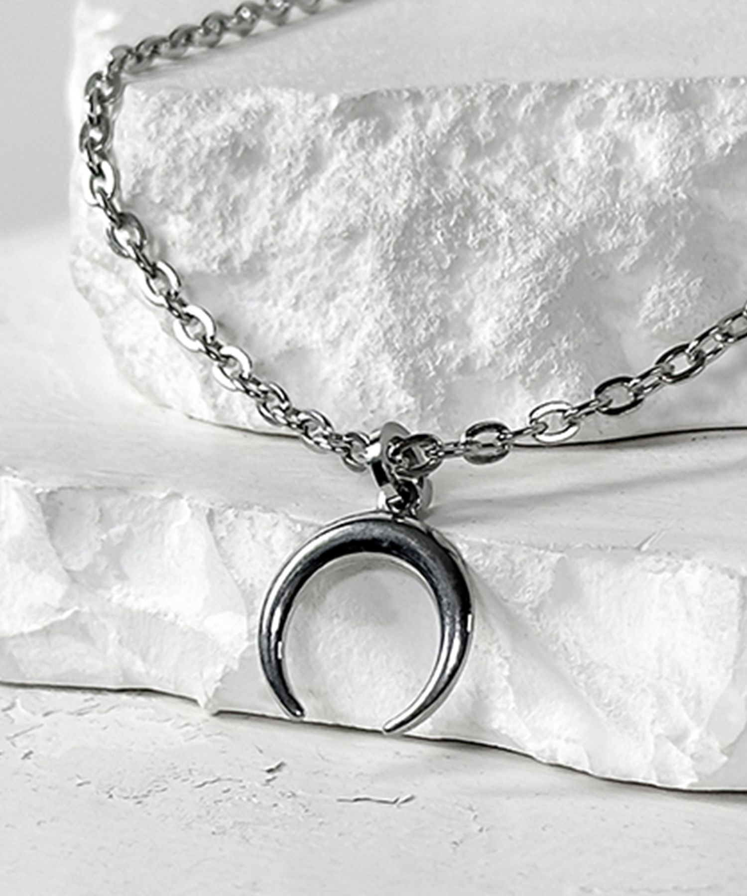 MUSINSA | BLESSED BULLET ss-reverse moon necklace-silver