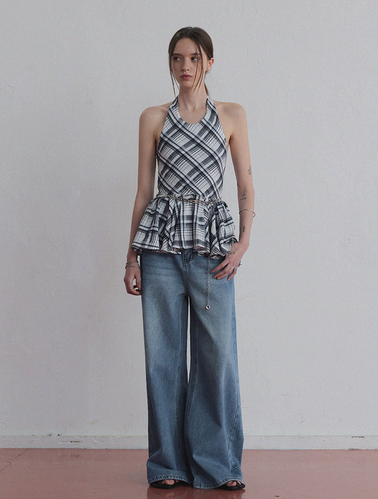 MUSINSA | TWEE GROWHIDE Saty Check Halter Neck Blouse