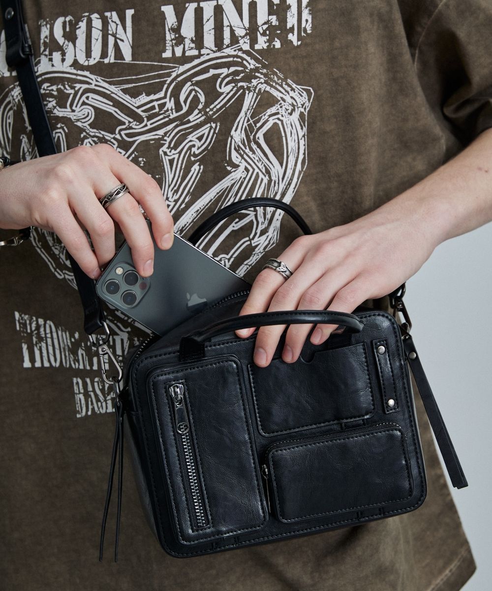 MUSINSA | MAISON MINED MULTI POCKET MINI BAG