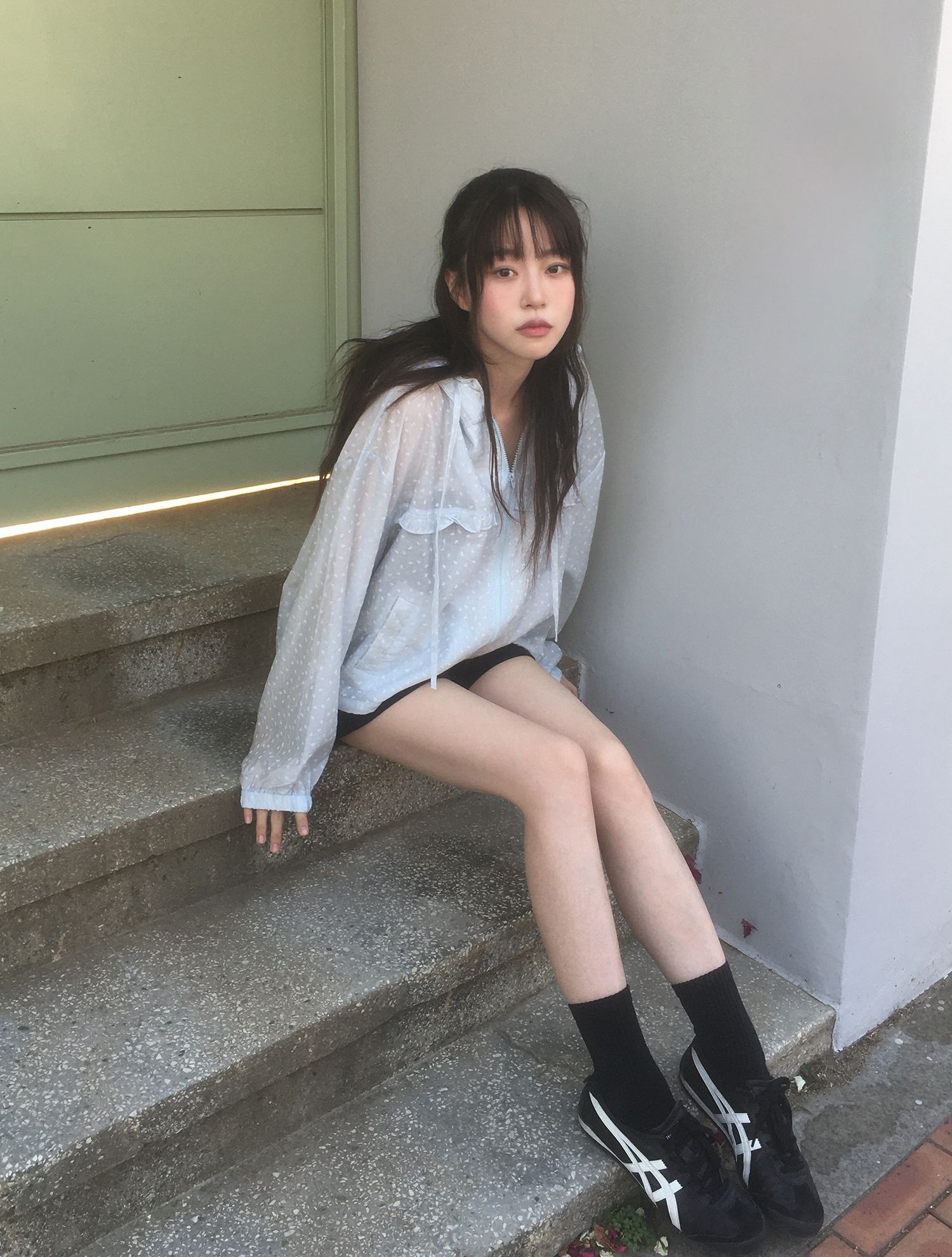 MUSINSA公式 | TWEE Lance Frill Hooded Windbreaker