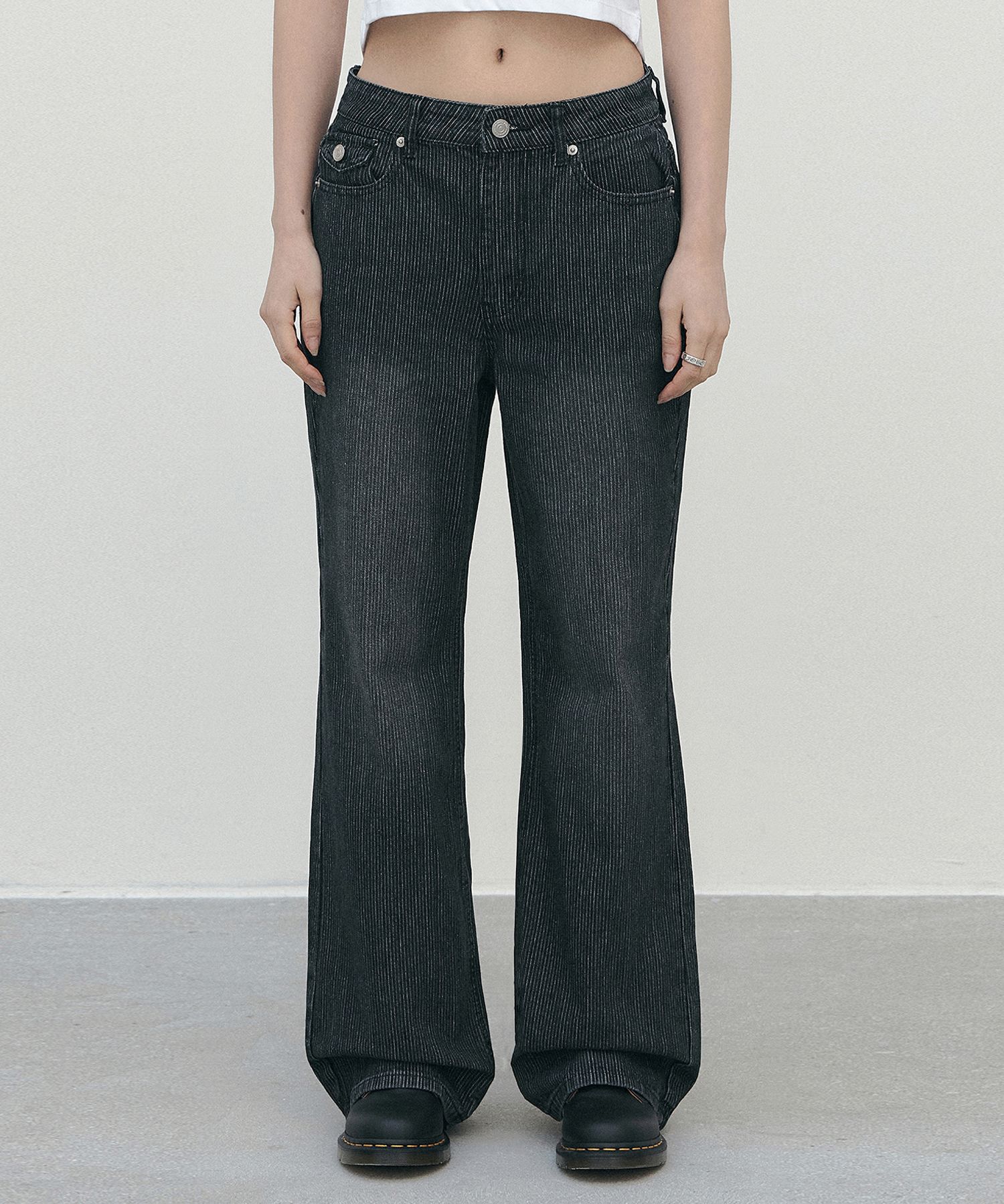 MUSINSA | ANOLORCODE WOMAN Knob Bootcut Denim Pants (Black)