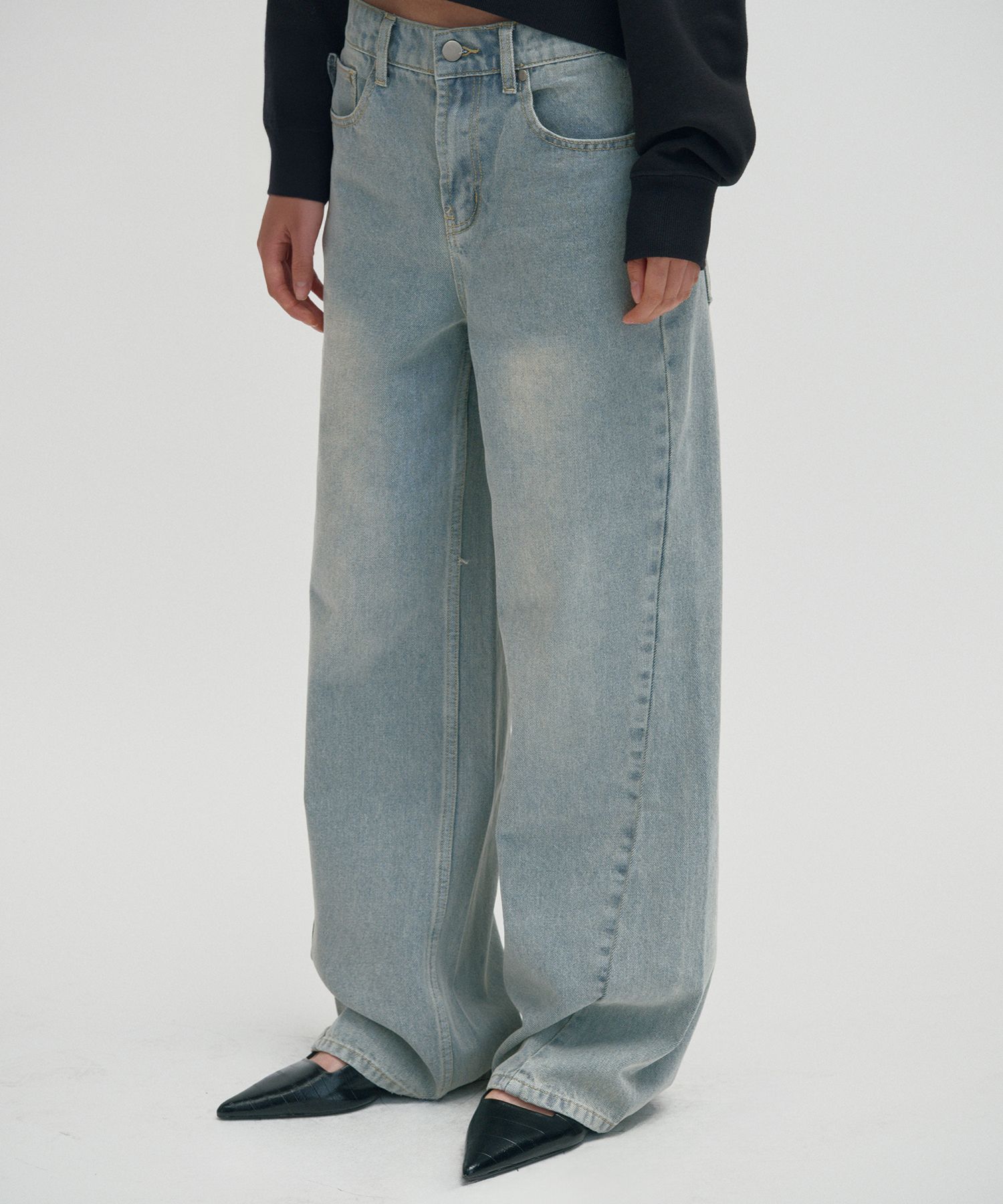 MUSINSA | SUADE STANDARD CURVED DENIM [BLUE]