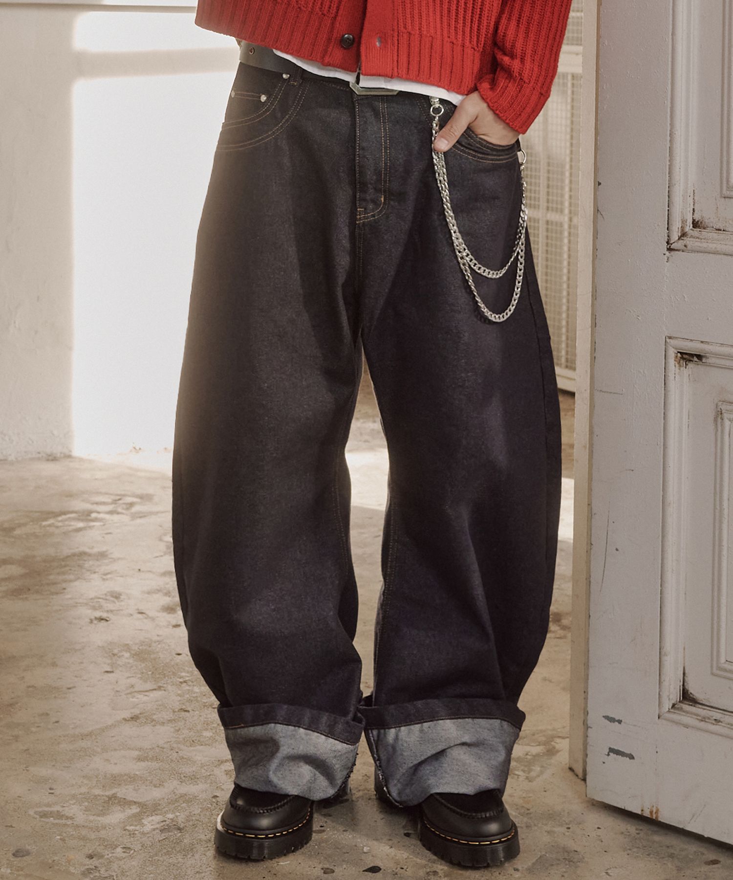 MUSINSA | TAKEASY Curved Jay Jeans (Indigo Blue)