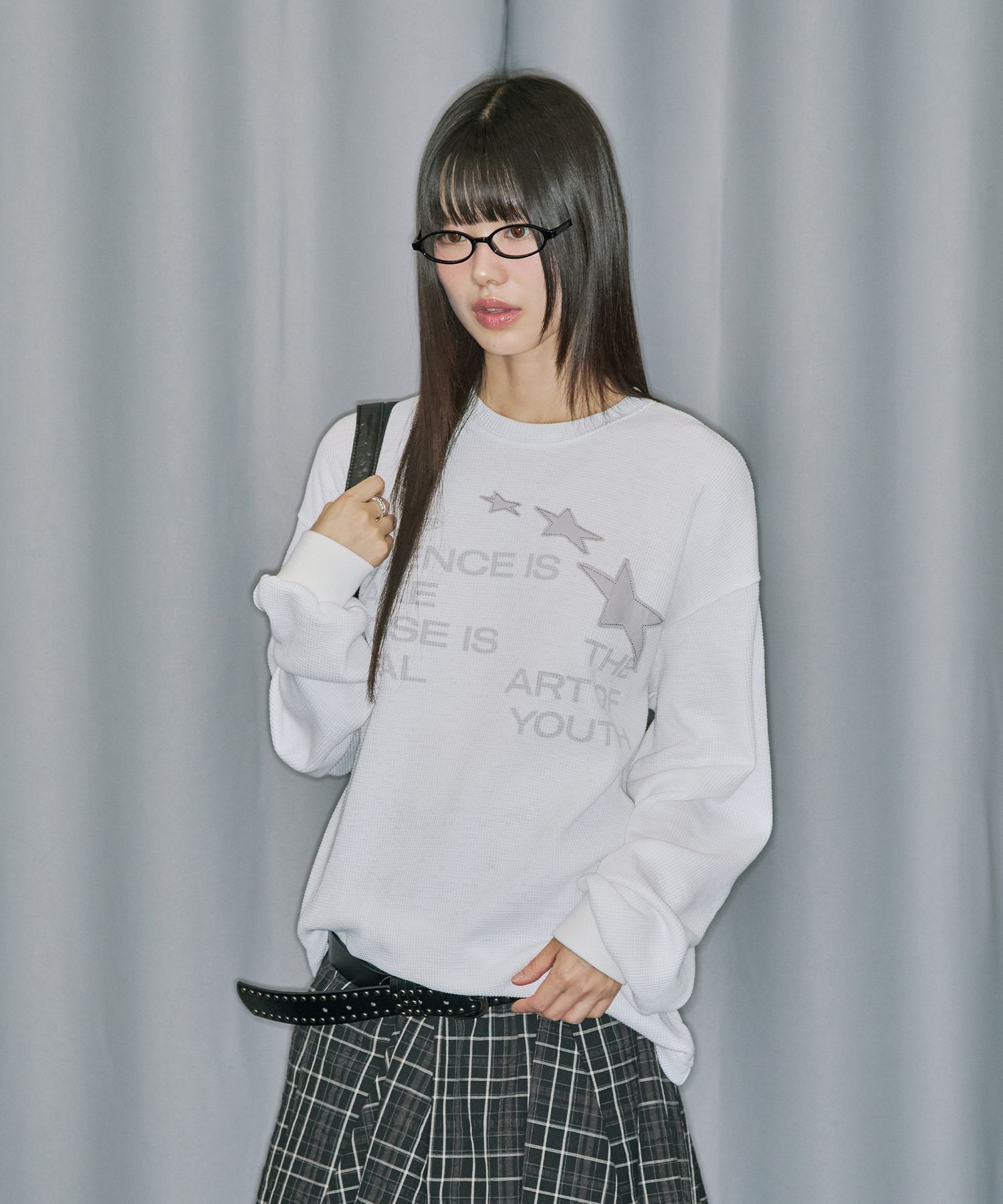 MUSINSA | ODDSTUDIO Star Applique Waffle Long Sleeve - OFF WHITE