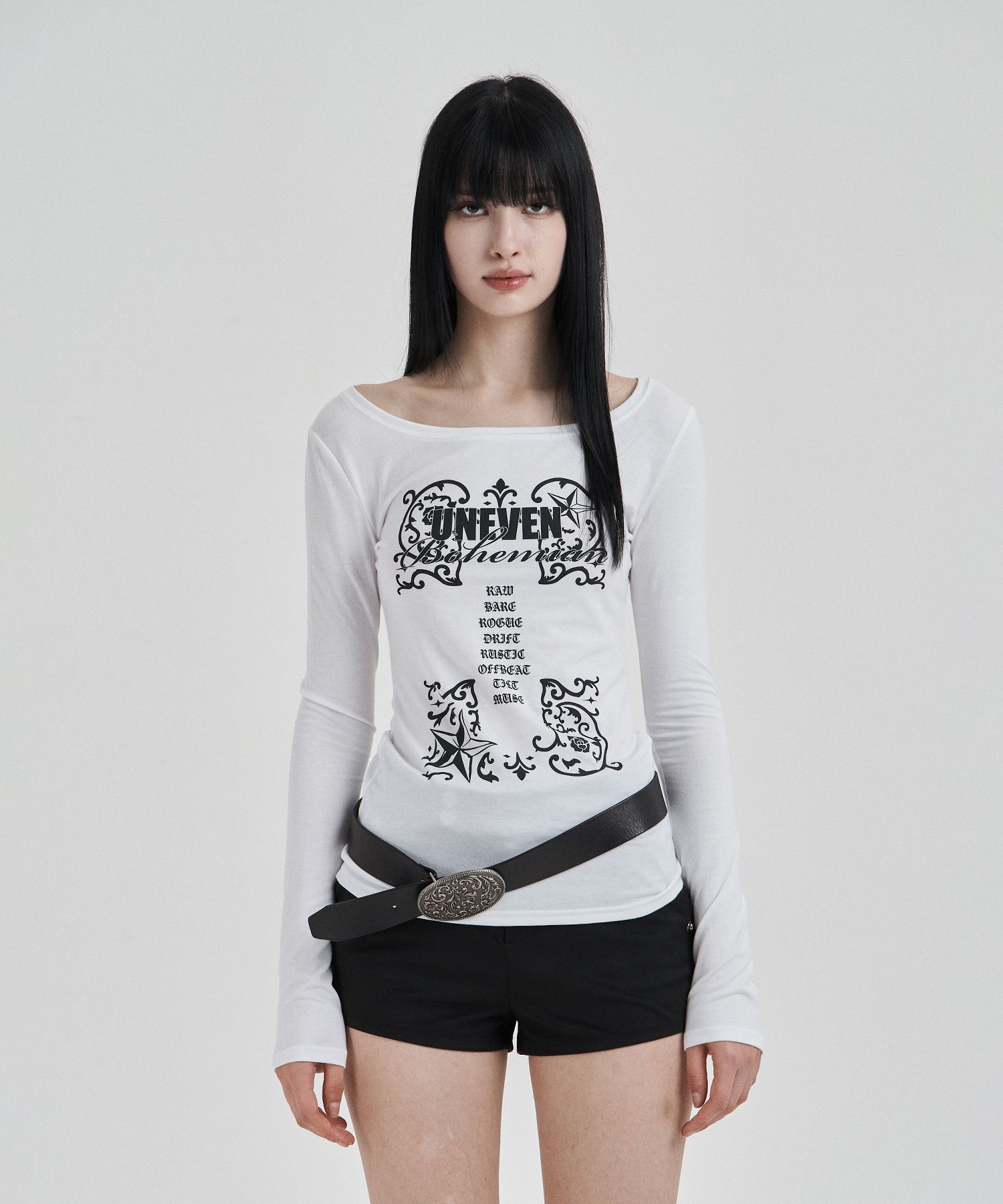 MUSINSA公式 | ILLIO White Bohemian graphic longsleeve